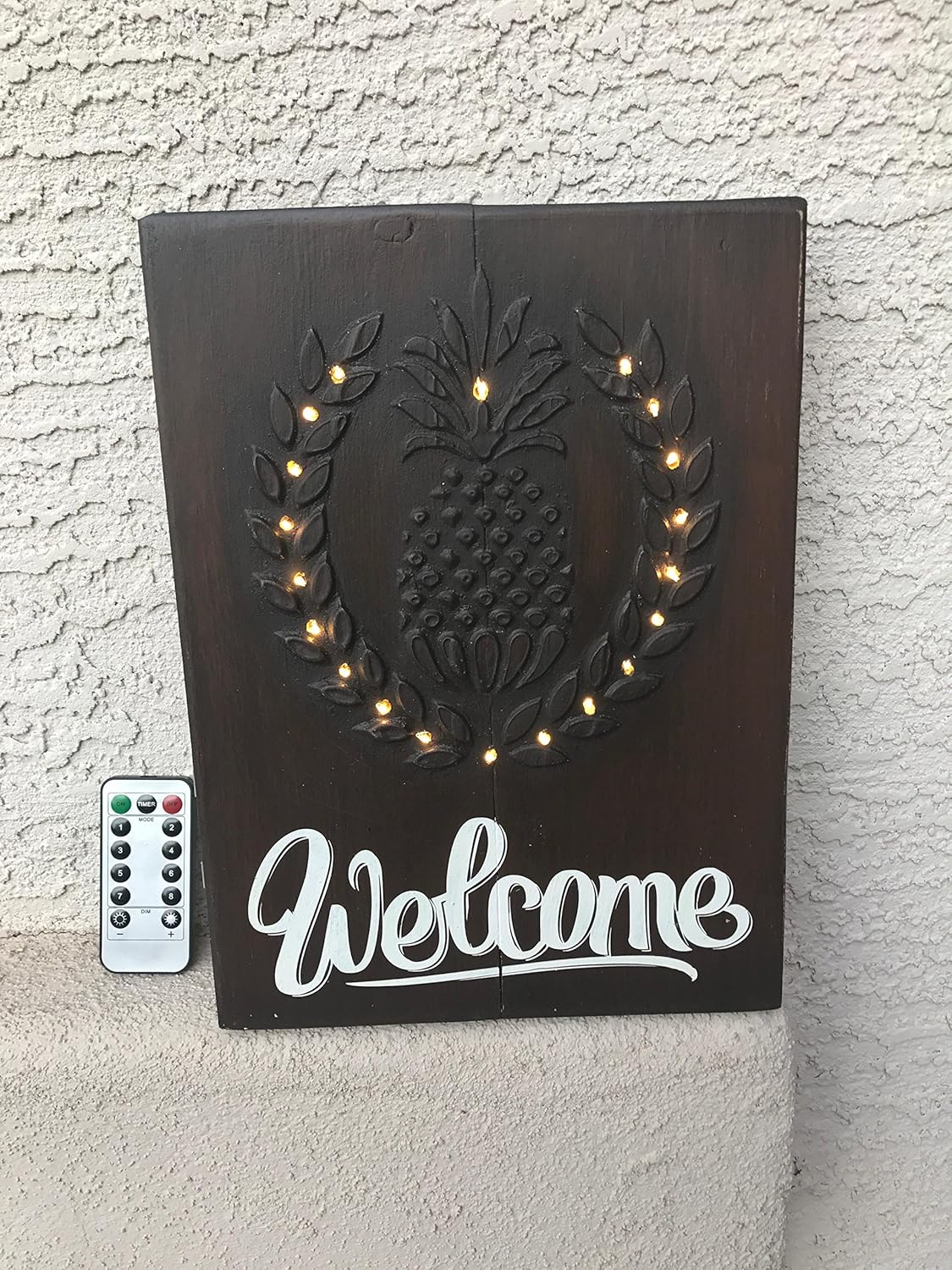 Amazon.com: 12"x9" light up welcome sign - pineapple wreath : Handmade ...