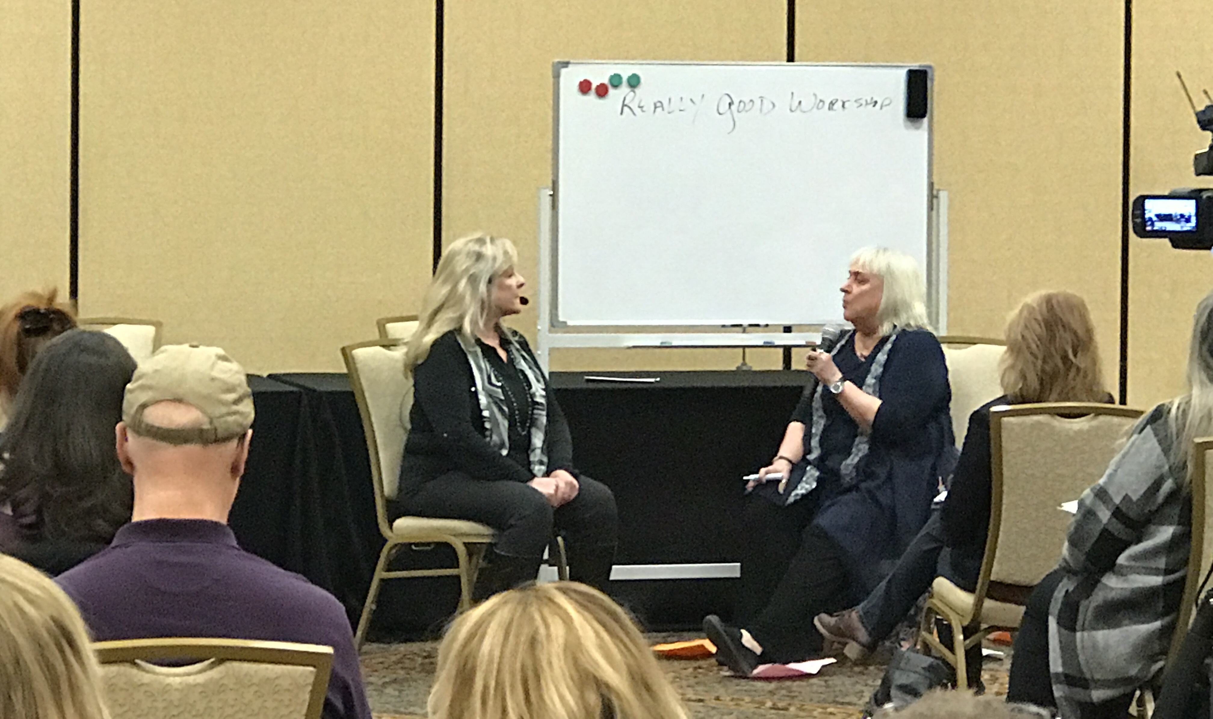 Amazon.com: Karen Hand: books, biography, latest update