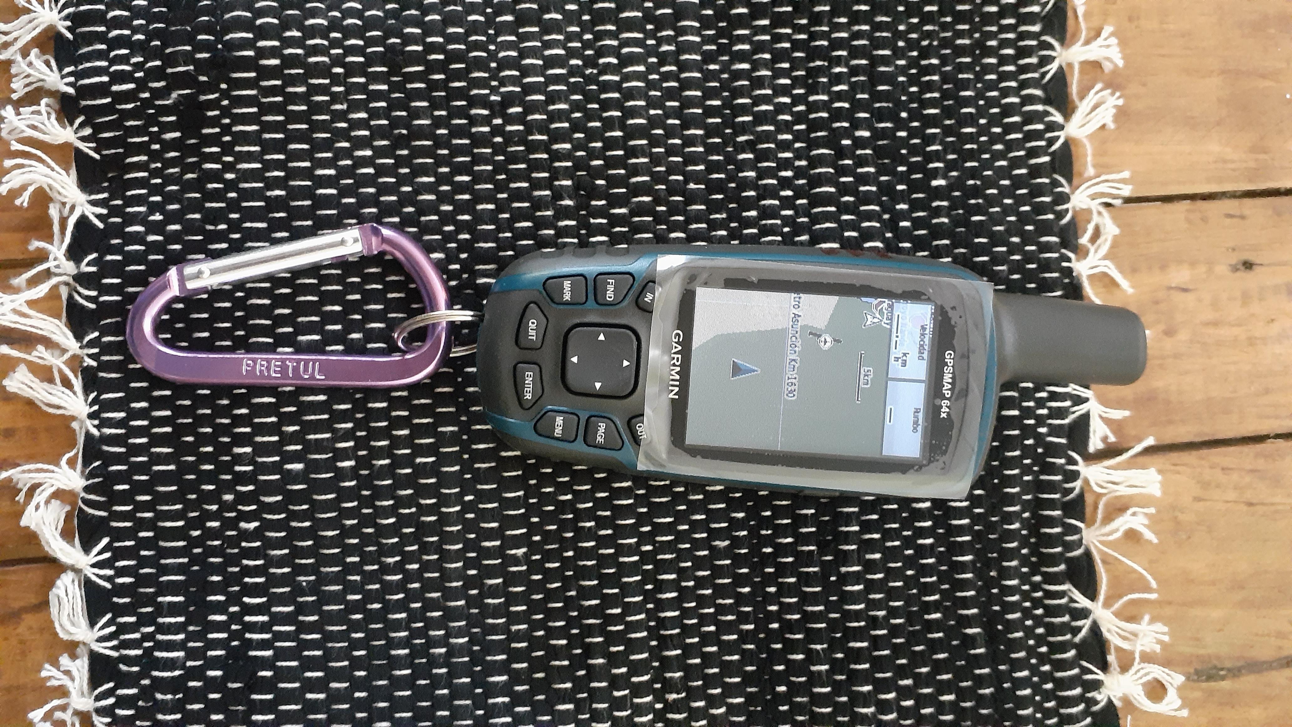 Amazon.com: Garmin GPSMAP 64x, Handheld GPS, Preloaded with TopoActive ...