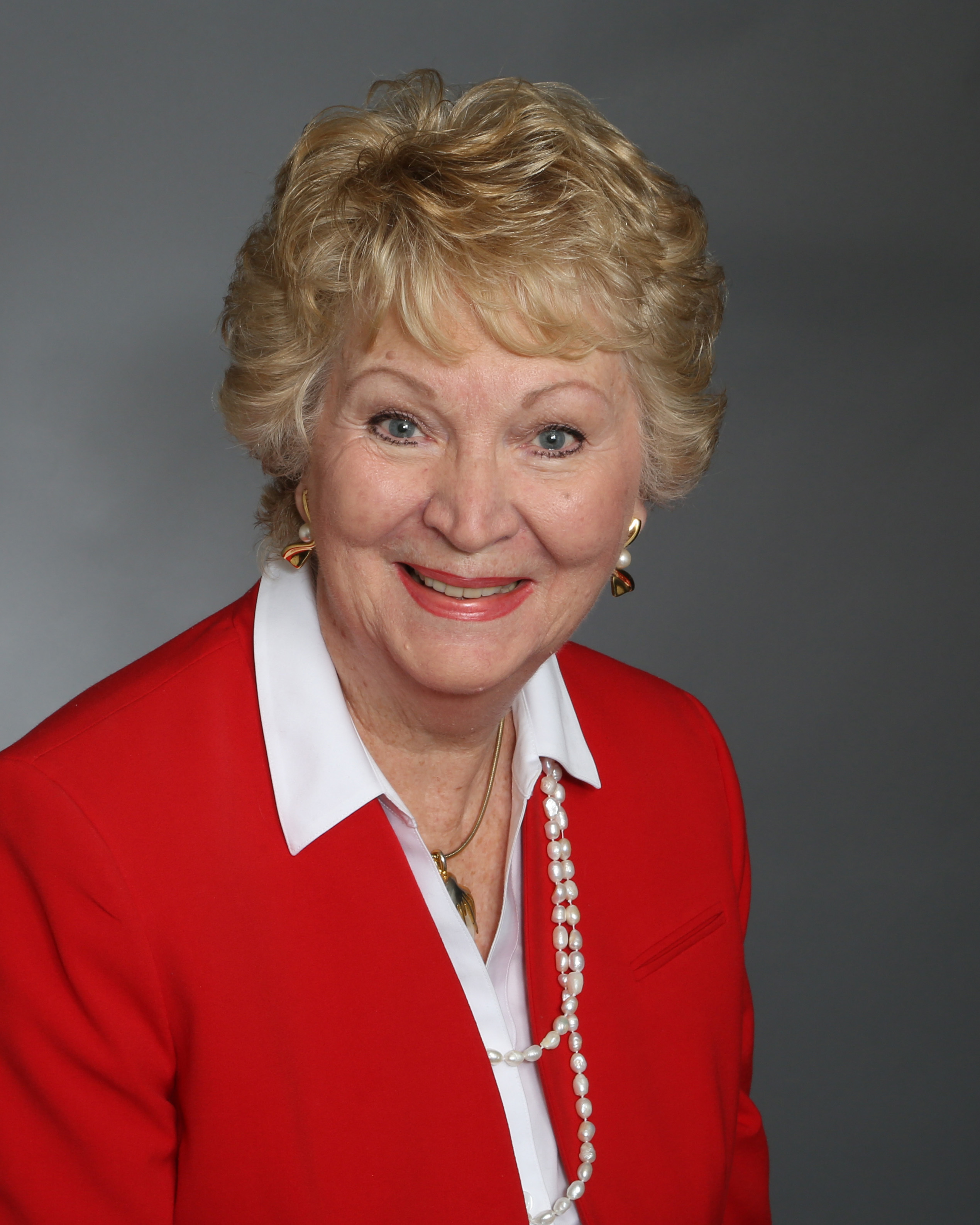 Amazon.com: Ms. Pat Durham: books, biography, latest update