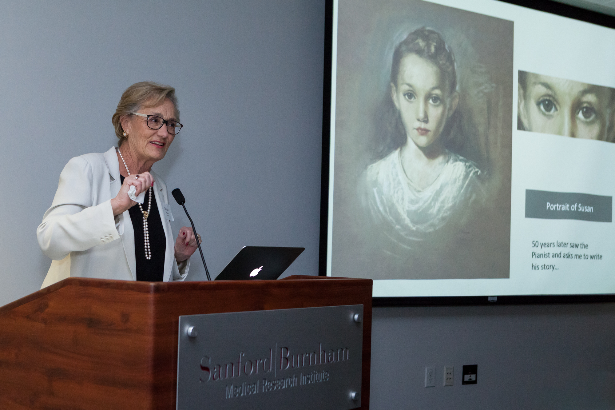 Amazon.com: Susan Beilby Magee: books, biography, latest update