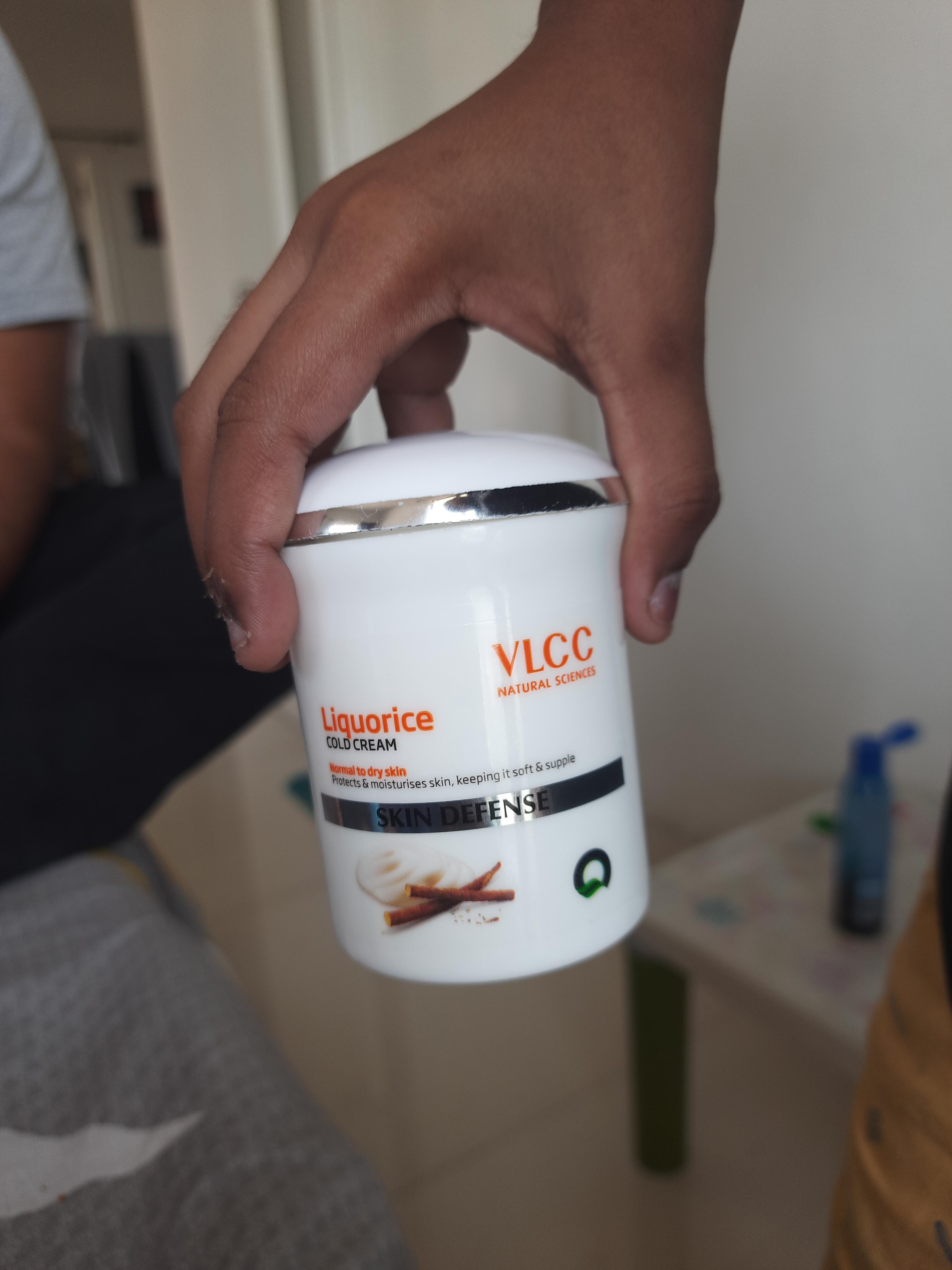 VLCC Liquorice Cold Cream, 50g (Buy 1 Get 1 Free) : Amazon.in: Beauty