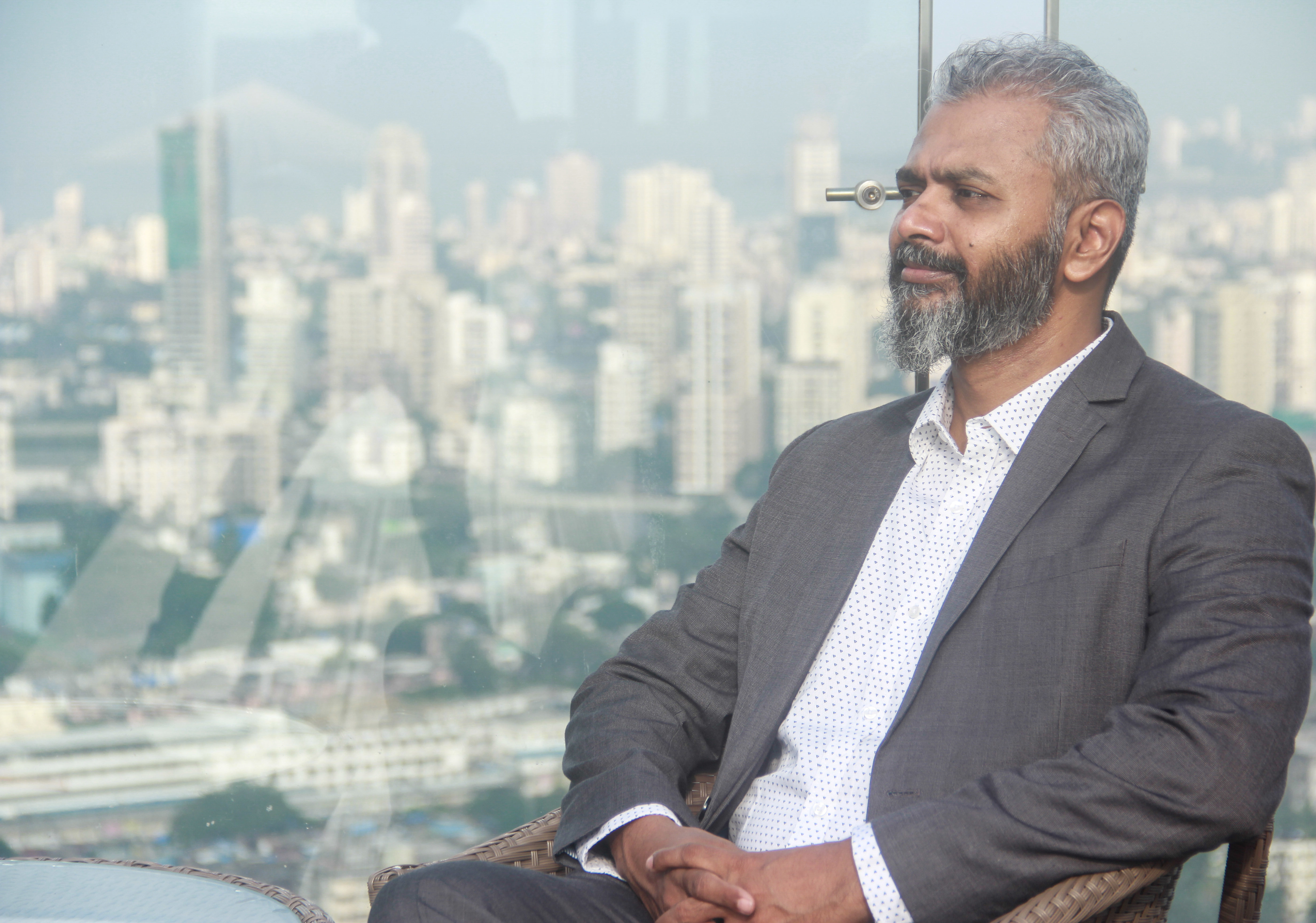 Amazon.com: Anand Mahadevan: books, biography, latest update