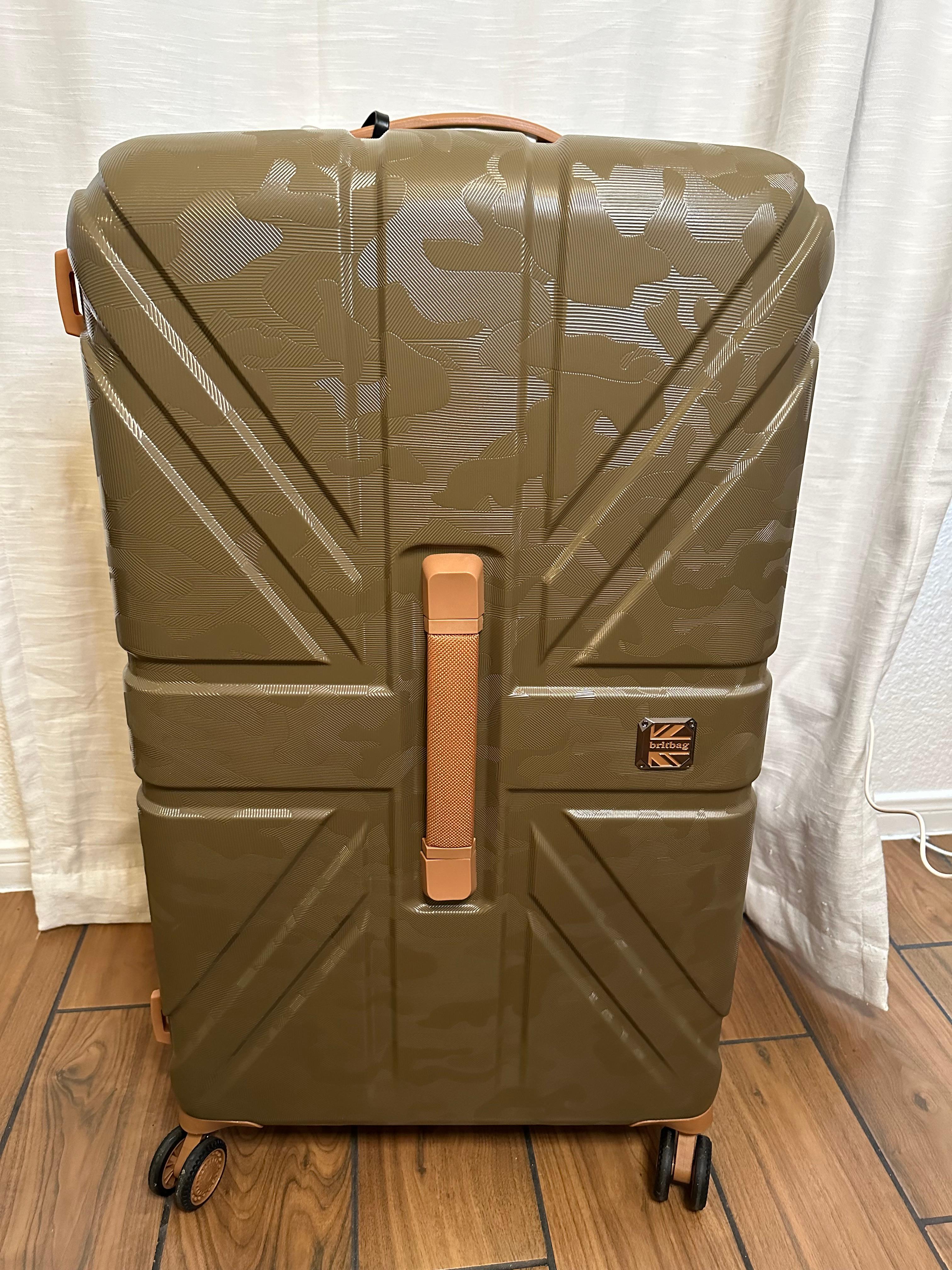 Watch Britbag Premium Luggage Review on Amazon Live