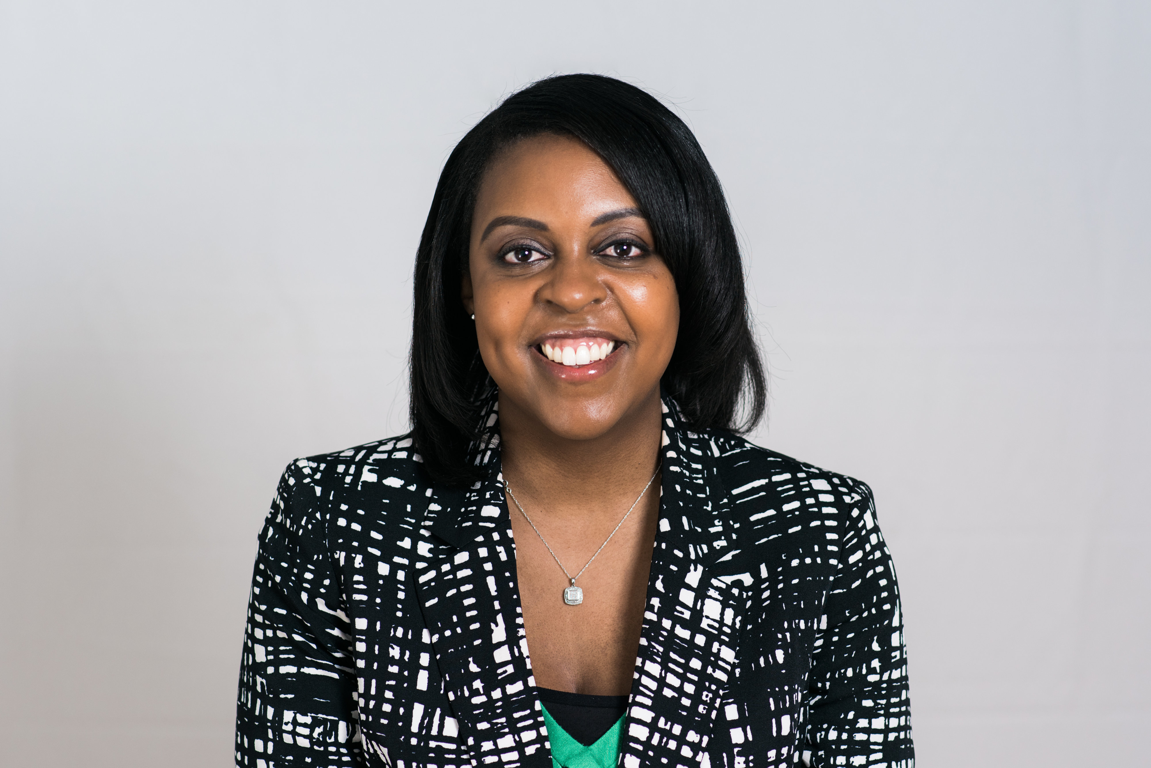 Amazon.com: Sinika Calloway: books, biography, latest update