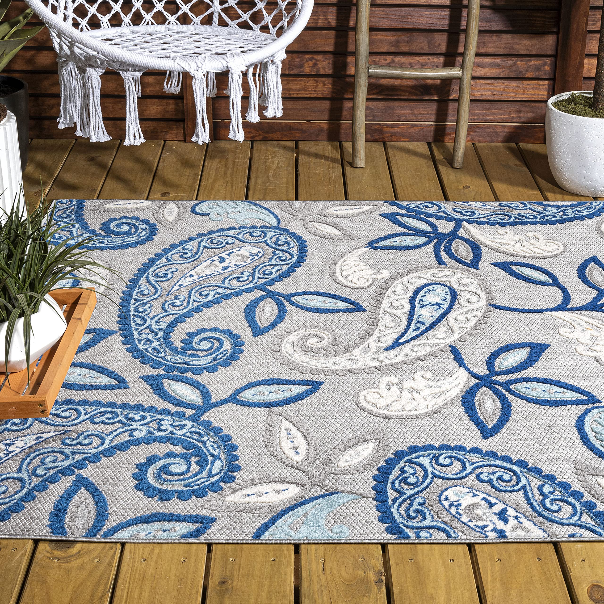 Celaphon And Gray Paisley Rug