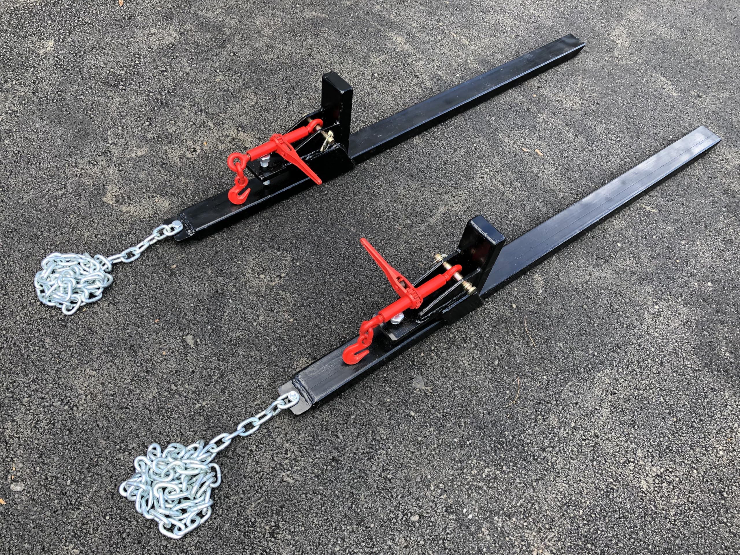 Amazon.com: Neat Attachments 60" Bucket Pallet Fork with Chain and ...