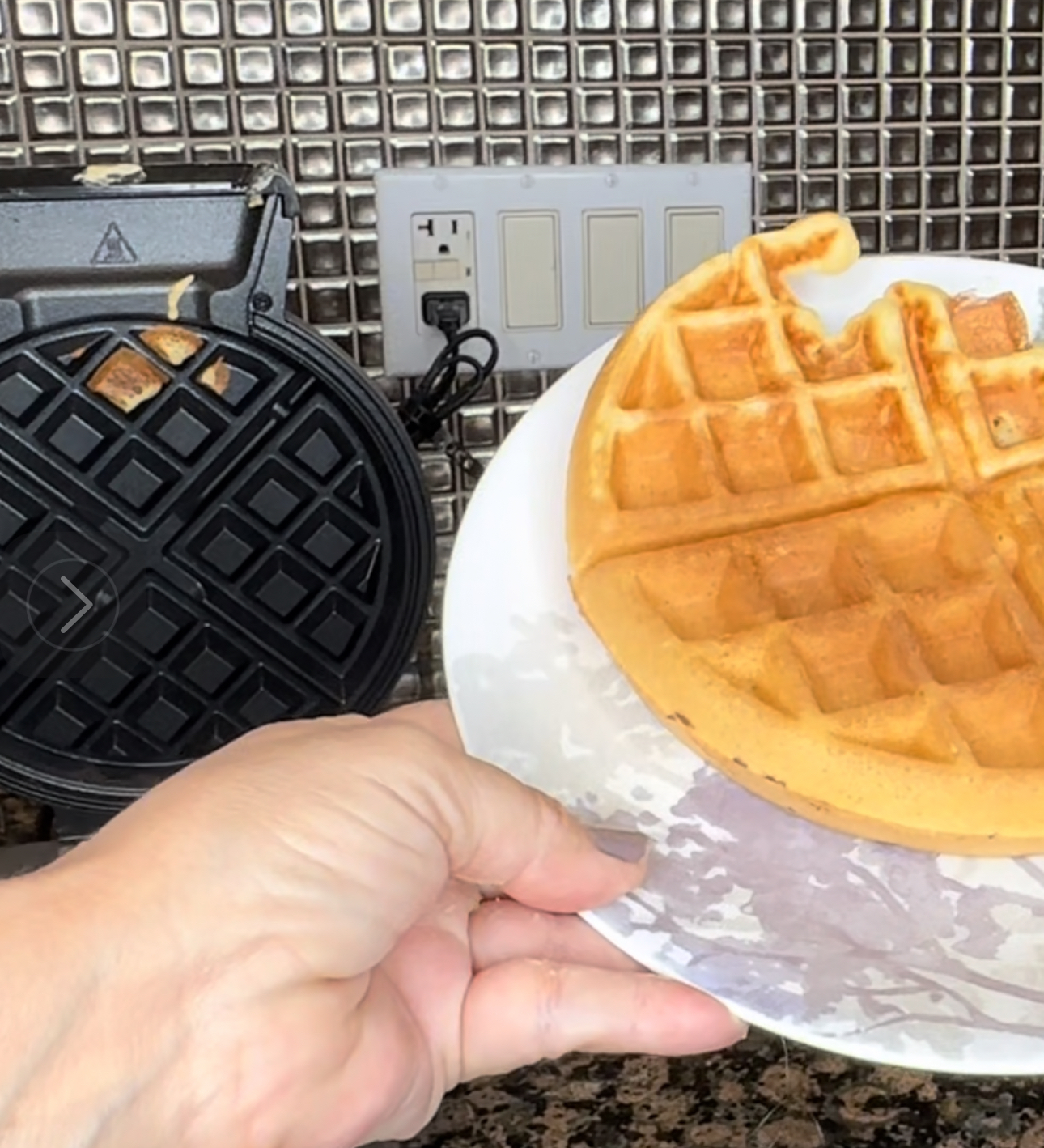 Watch Honest Review Cuisinart Vertical Waffle Maker on Amazon Live