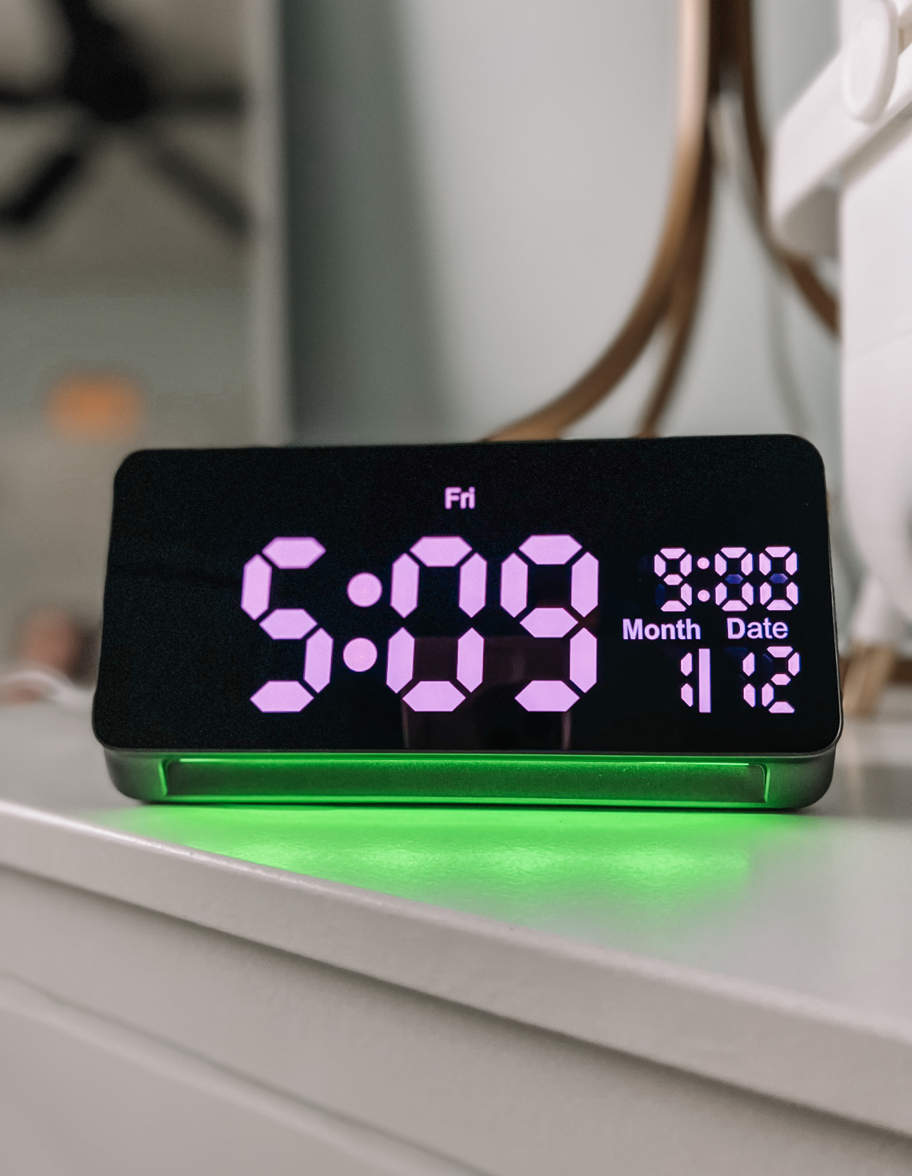 Watch Watch before you buy 120db Super Loud Alarm Clocks, heavy ...