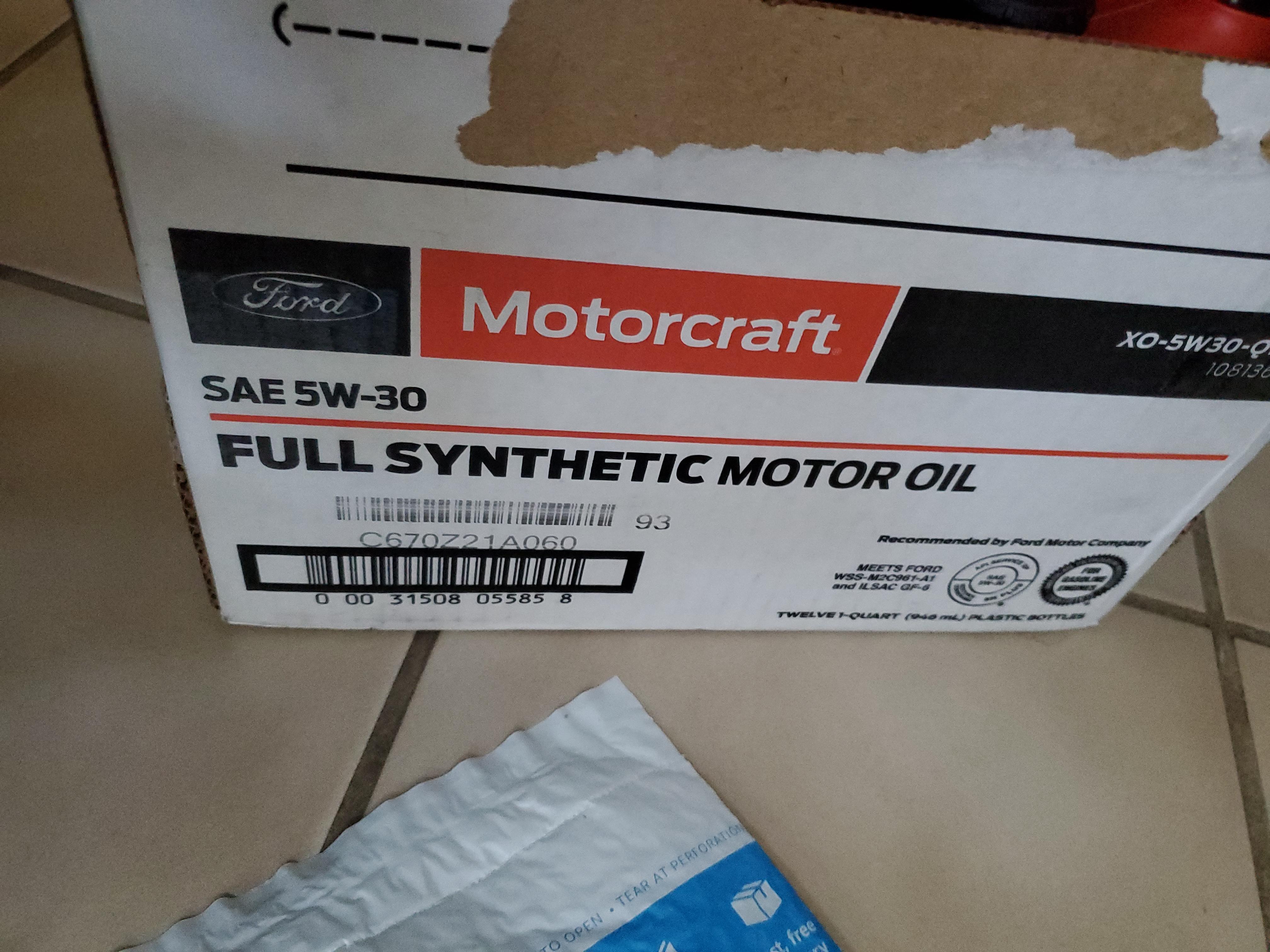 Amazon.com: Ford Genuine XO-5W30-QFS SAE 5W-30 Full Synthetic Motor Oil ...