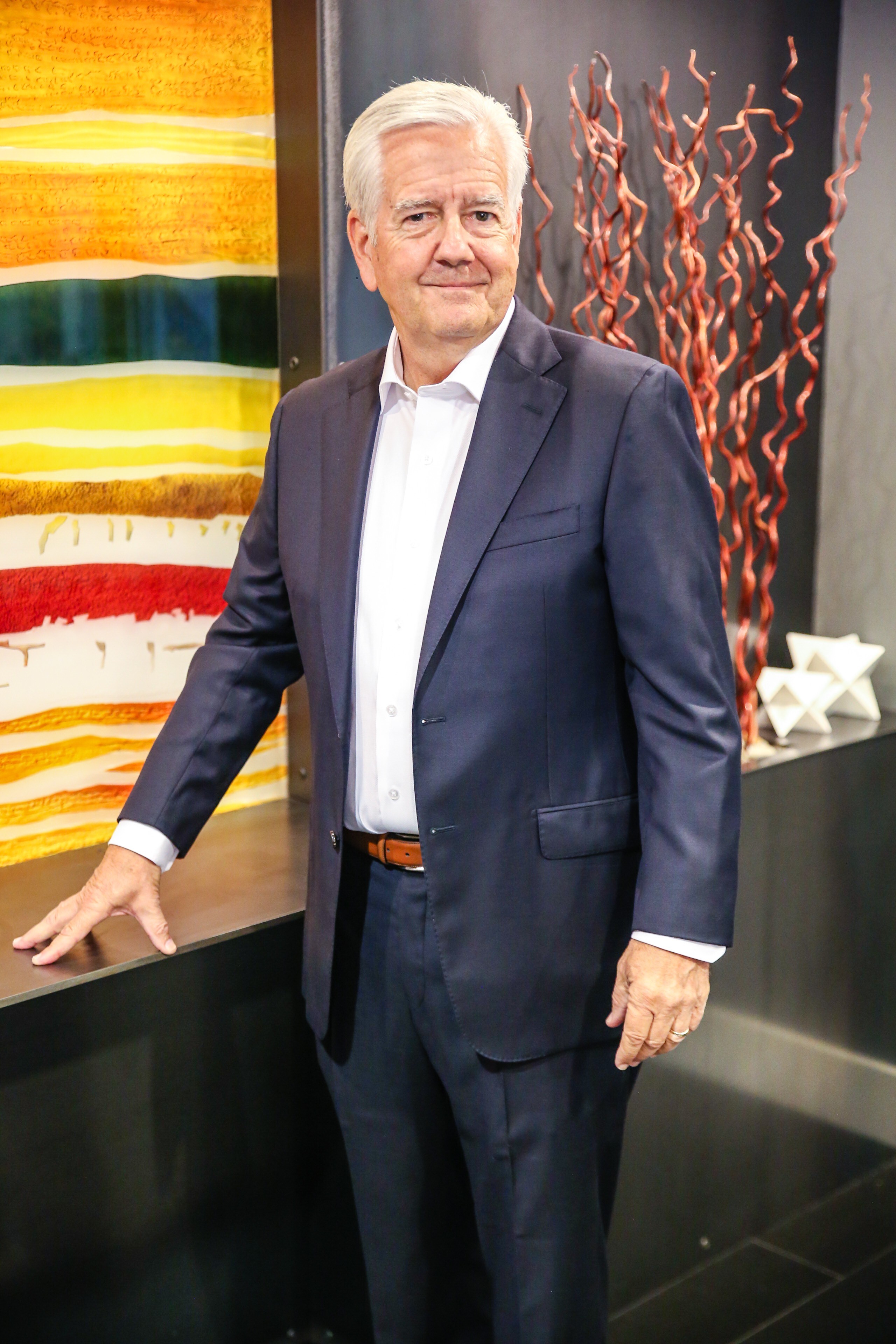 Amazon.com: Kim Lorenz: books, biography, latest update