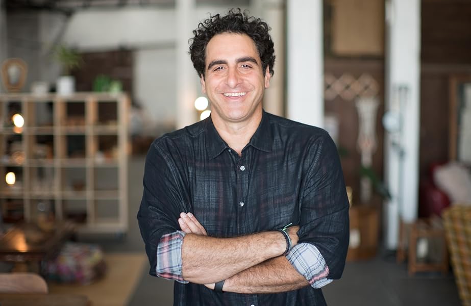 Every Monday Matters: 52 Ways to Make a Difference: Emerzian, Matthew ...