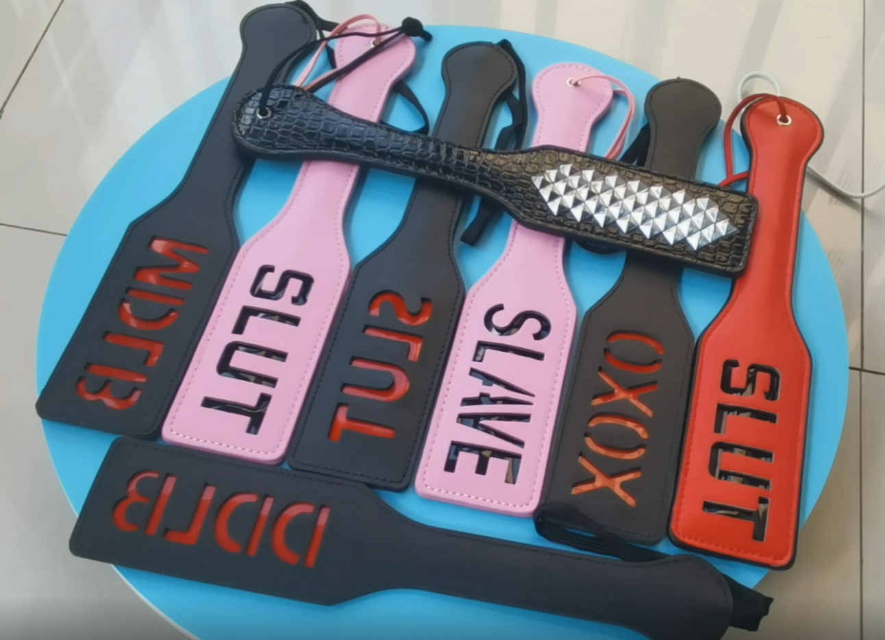 Watch VENESUN Studded SM Spanking Paddle for Adults on Amazon Live