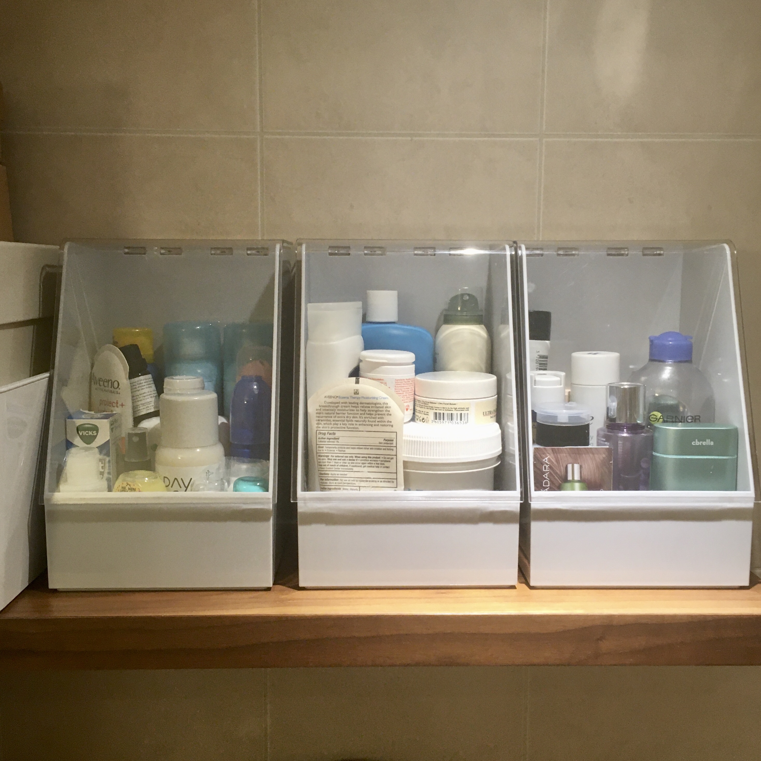 mDesign Bathroom Storage Box with Lid – Small Plastic Storage Box for ...