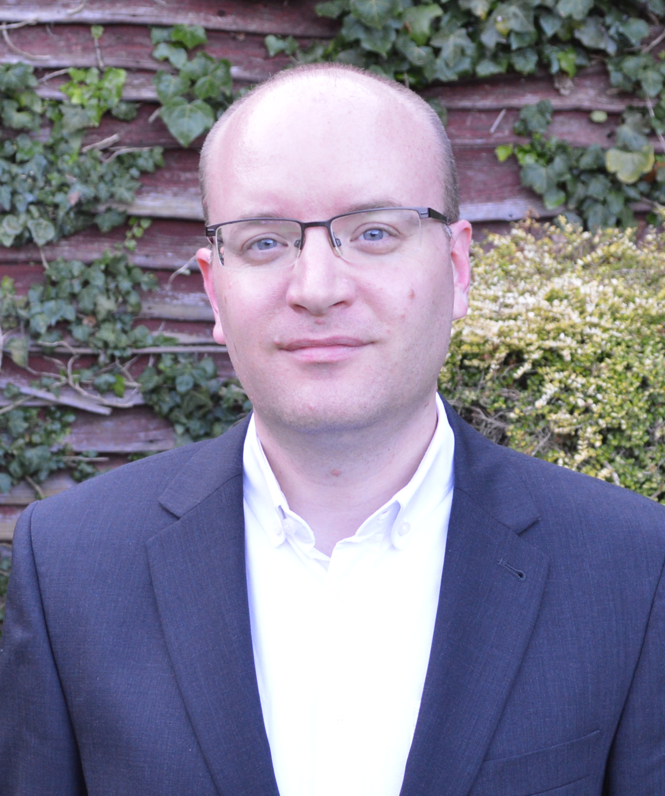 Amazon.co.uk: Dan Sharp: books, biography, latest update