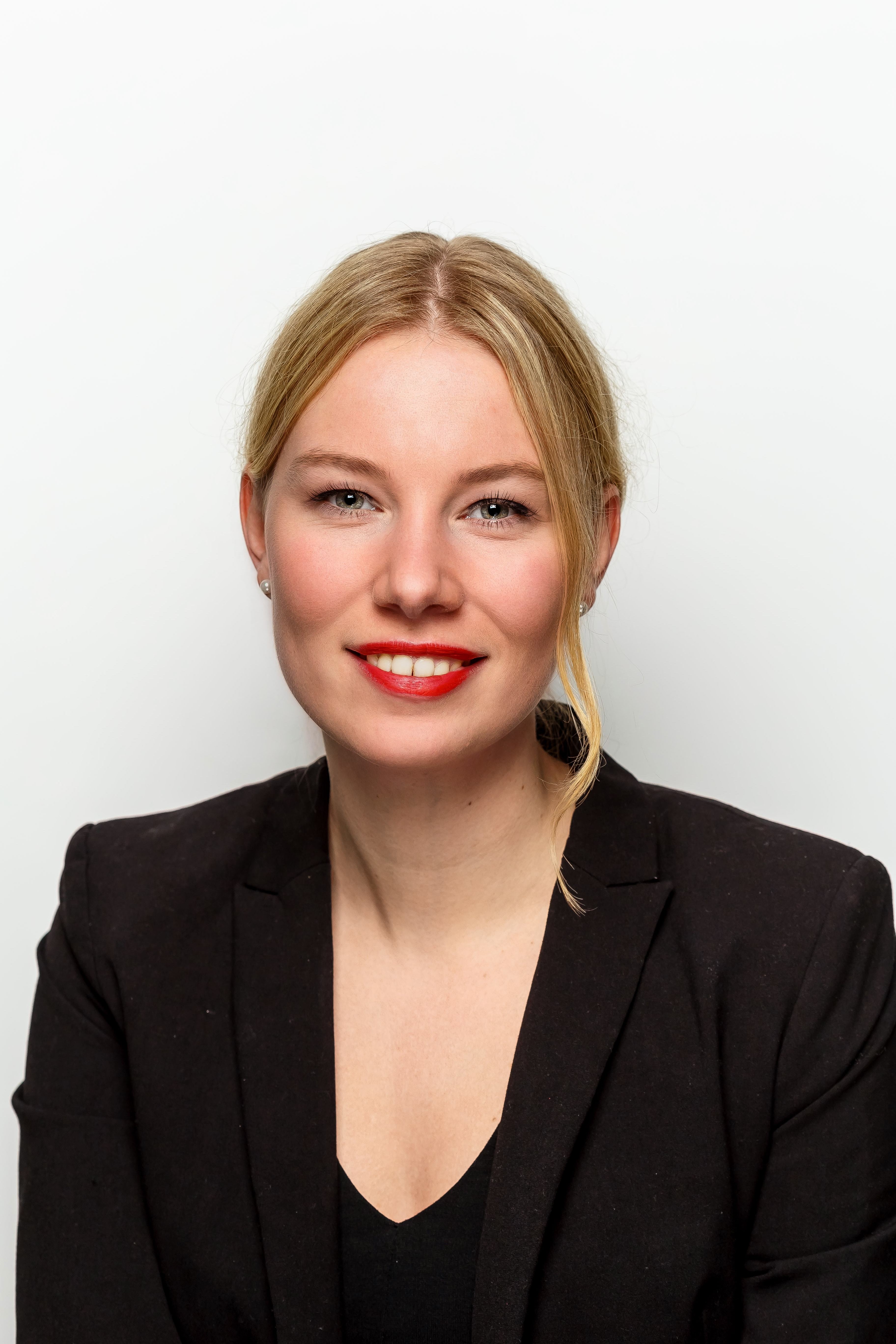 Amazon.com: Kaijisse Waaijer: books, biography, latest update