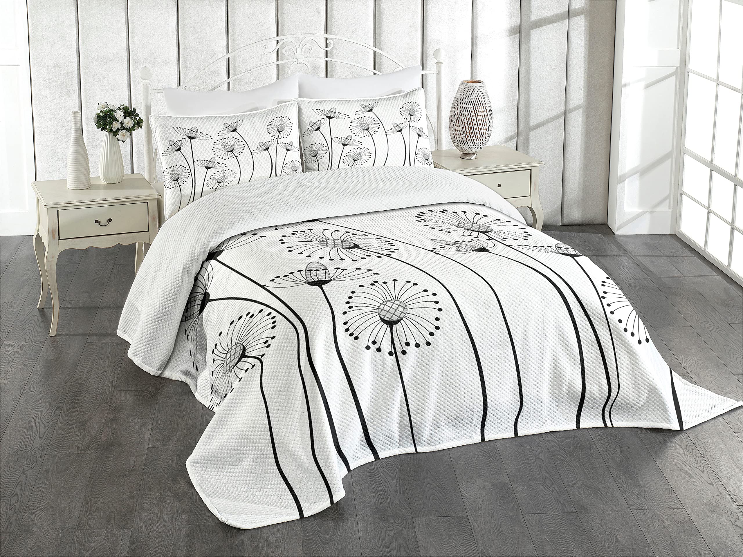 Amazon.com: Ambesonne Black and White Bedspread, Meadow Flowers with ...