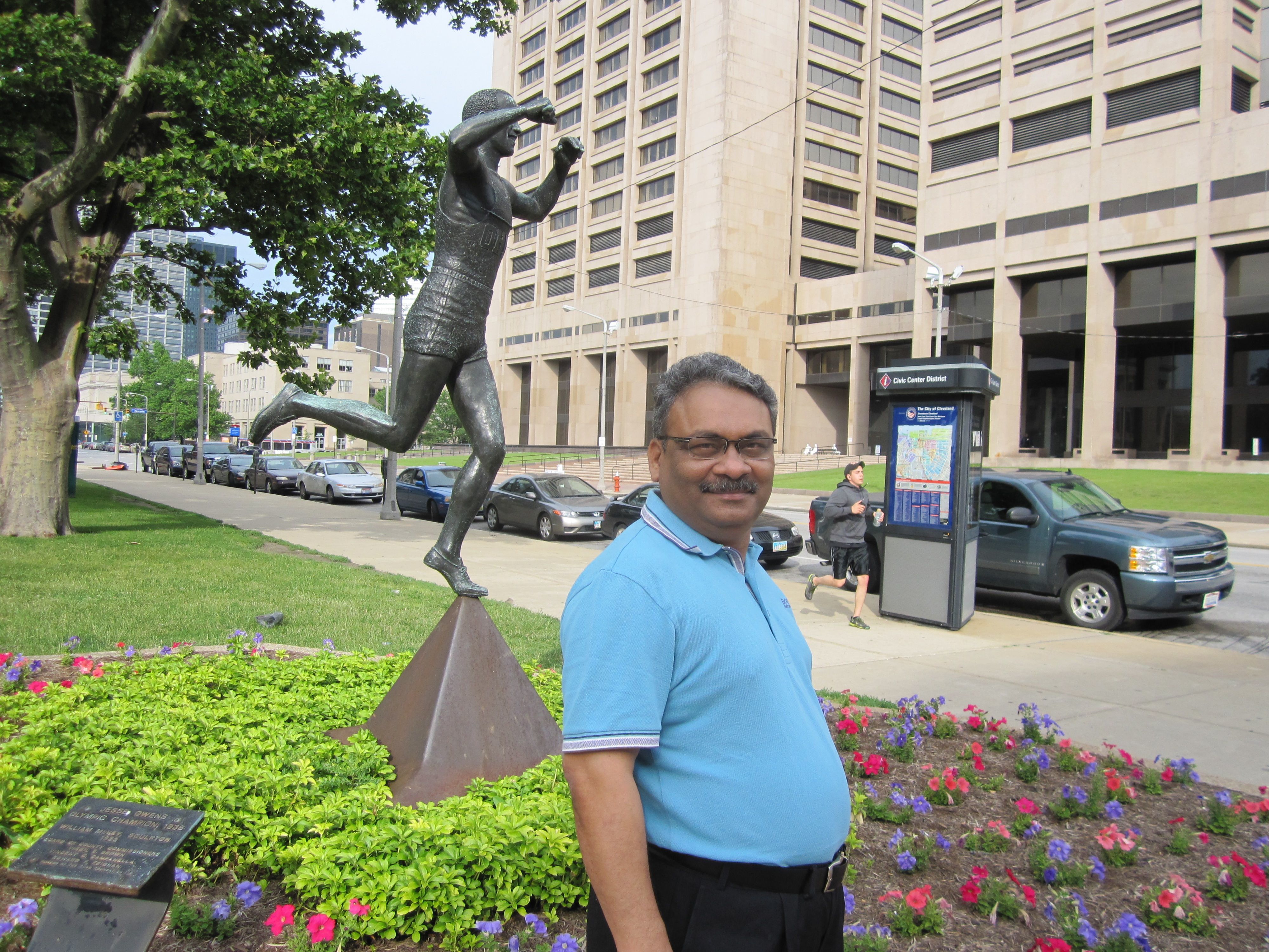 Amazon.com: Dr. Deepak Lakhapati: books, biography, latest update