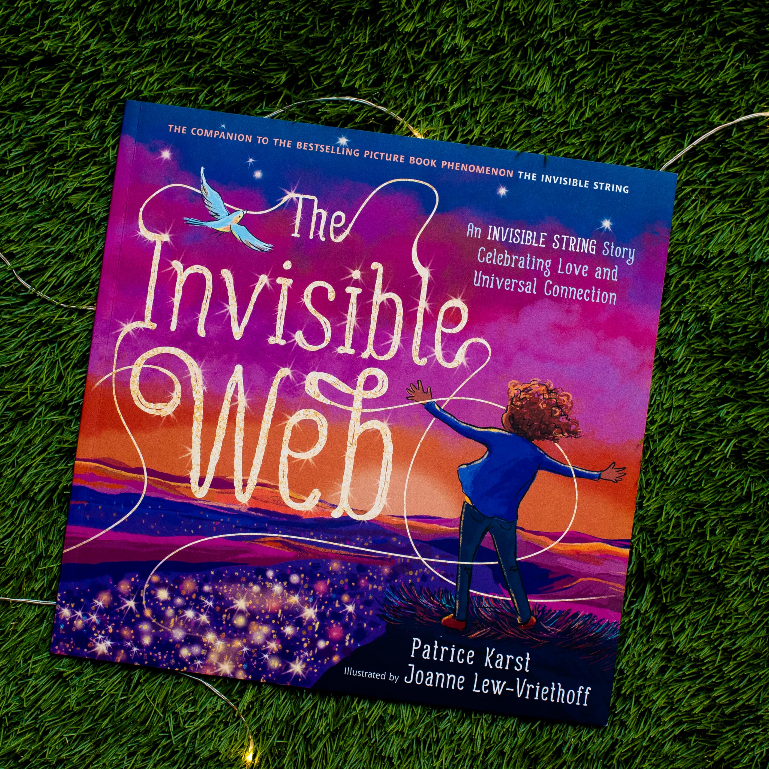 Snapklik.com : The Invisible Web: An Invisible String Story Celebrating ...