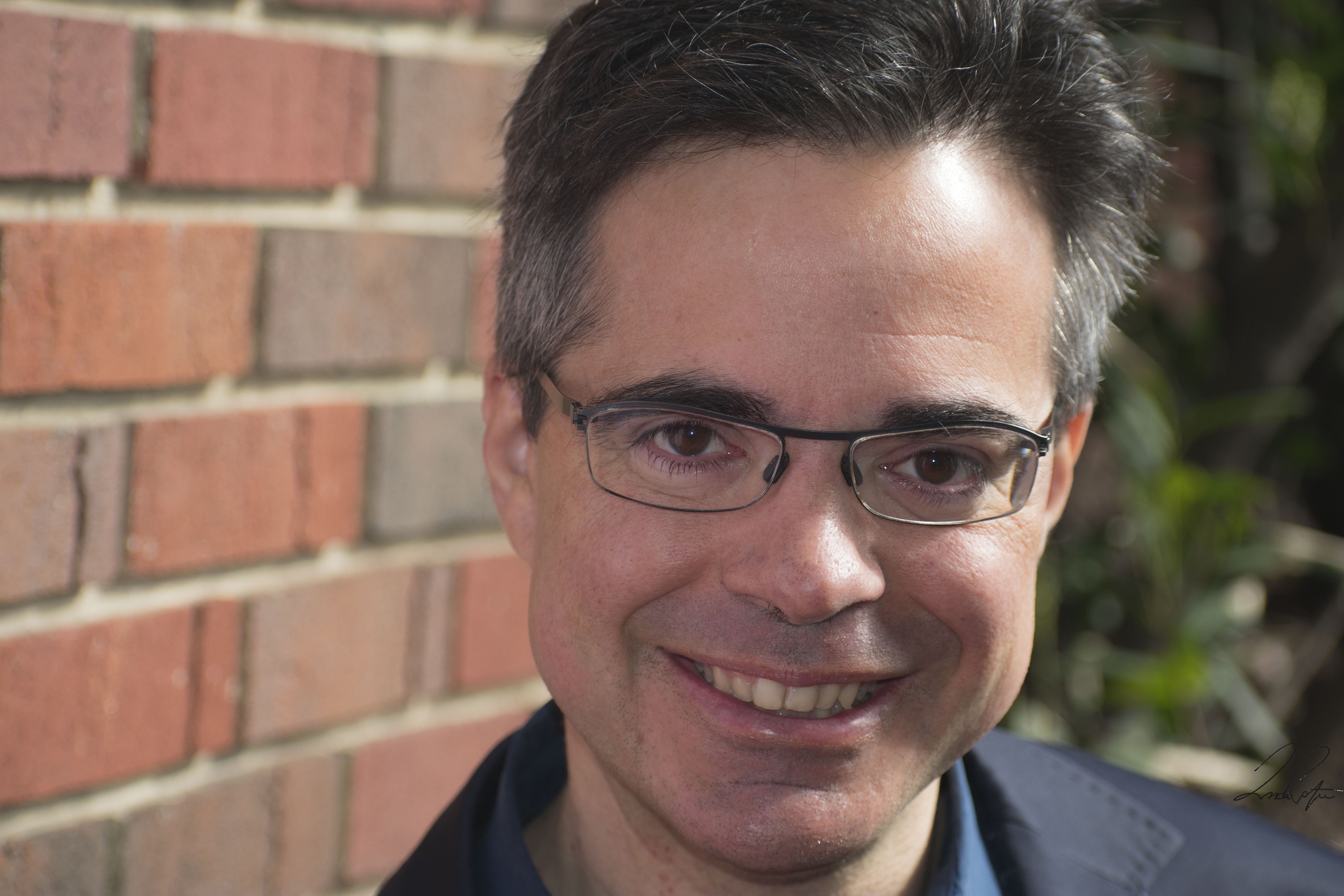Amazon.com: Alvaro Fernandez: books, biography, latest update