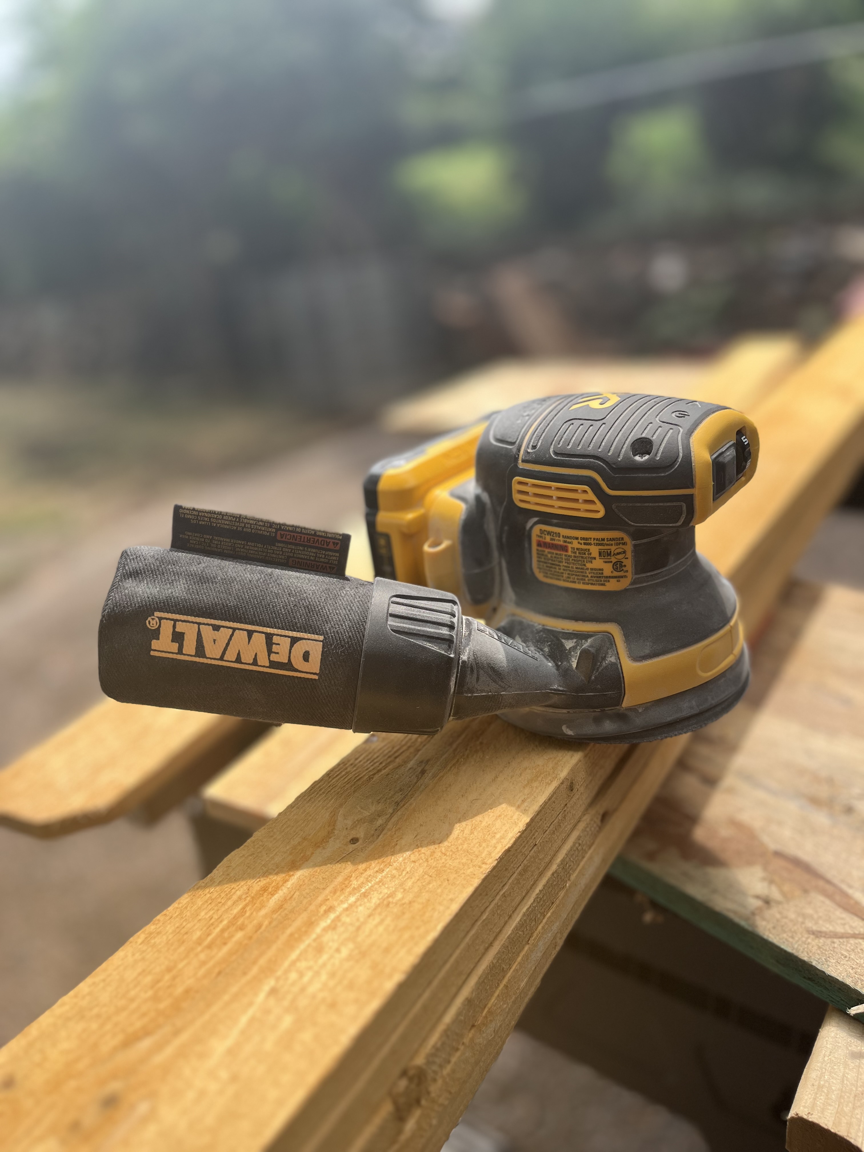 Watch Honest Review - DEWALT 20V MAX Orbital Sander Cordless Battery ...