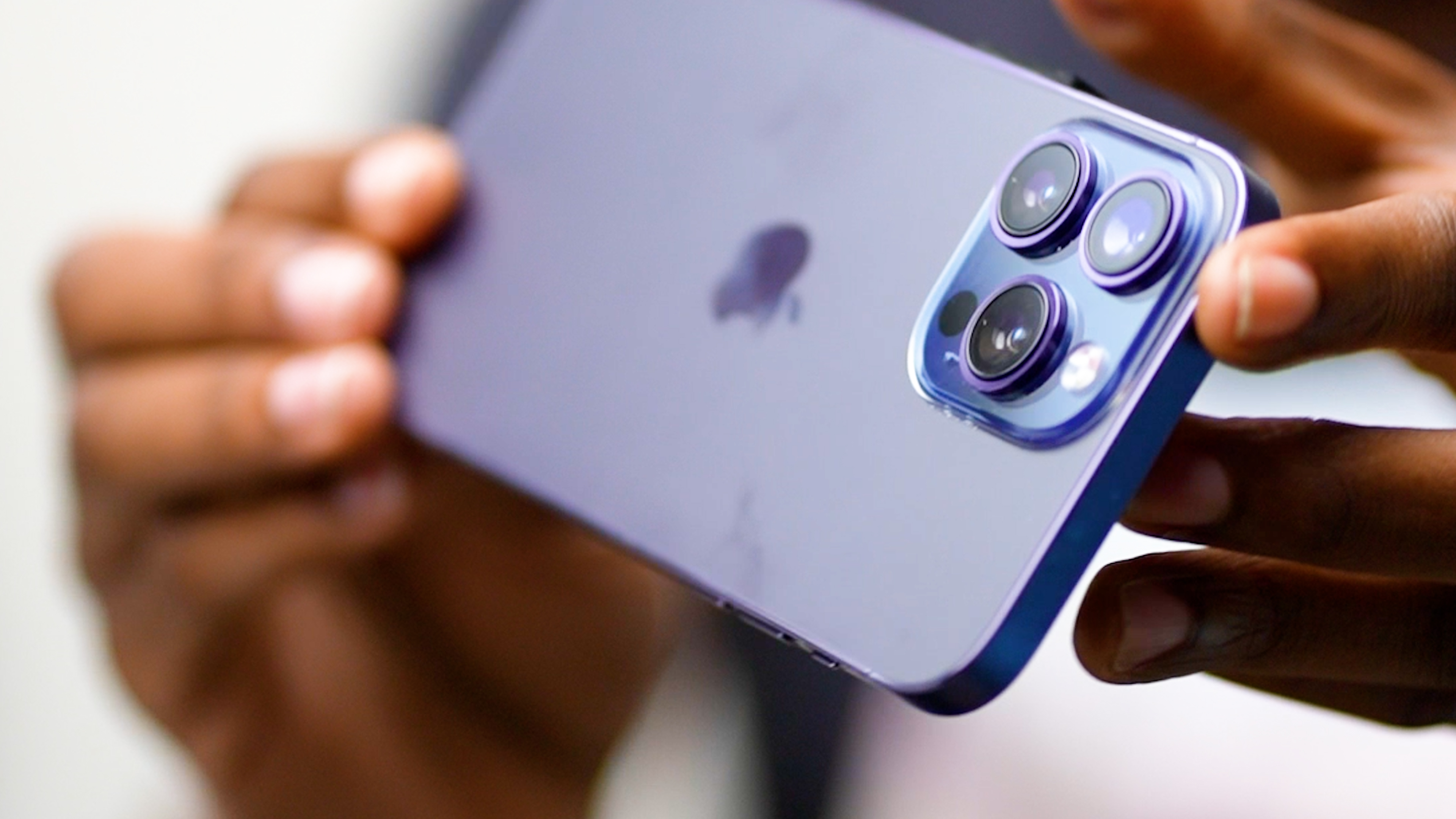 Watch 14 Pro Max | Best iPhone Ever on Amazon Live