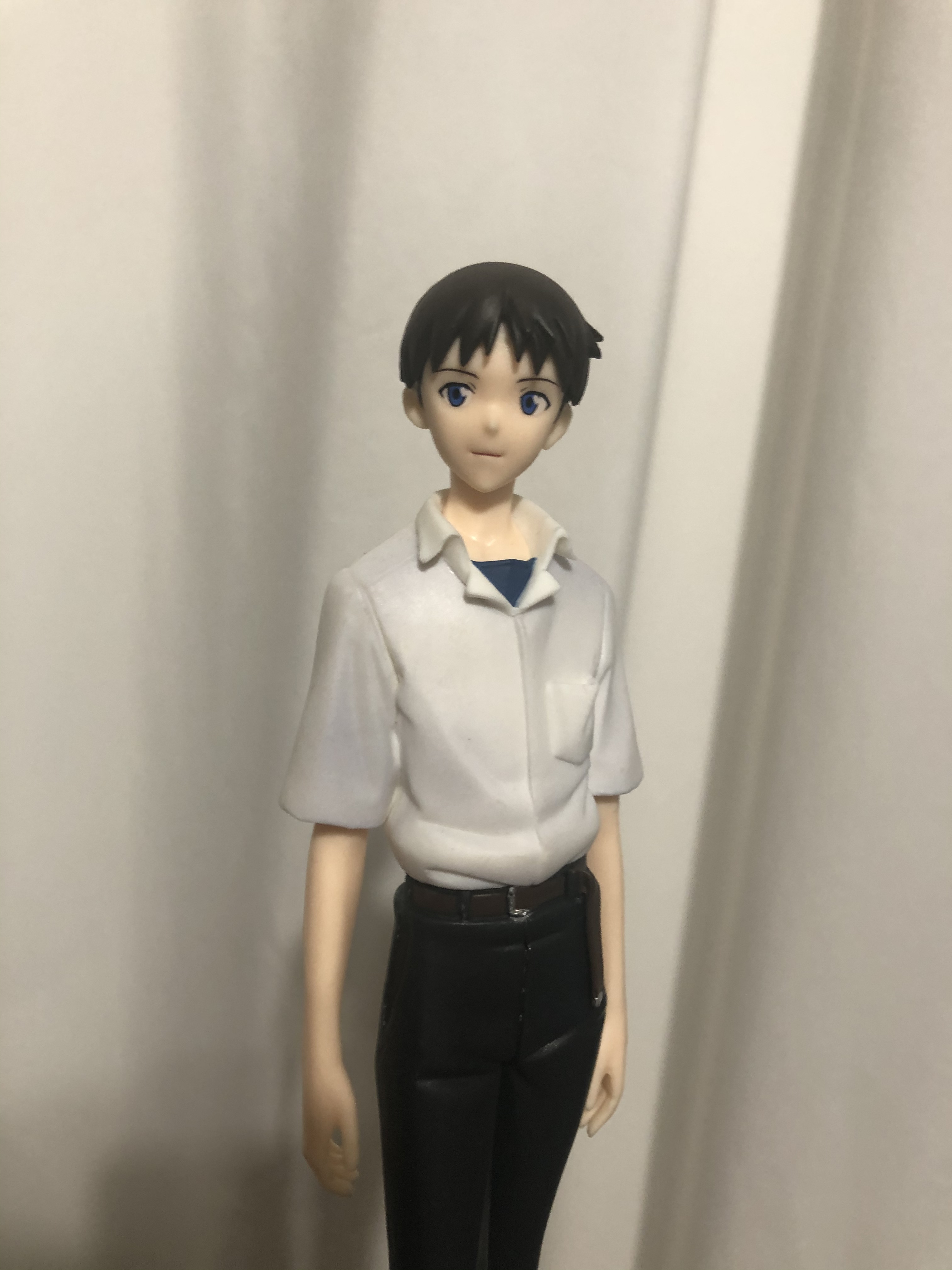 Amazon.com: SEGA Rebuild of Evangelion: Shinji Ikari Premium Uniform Figure