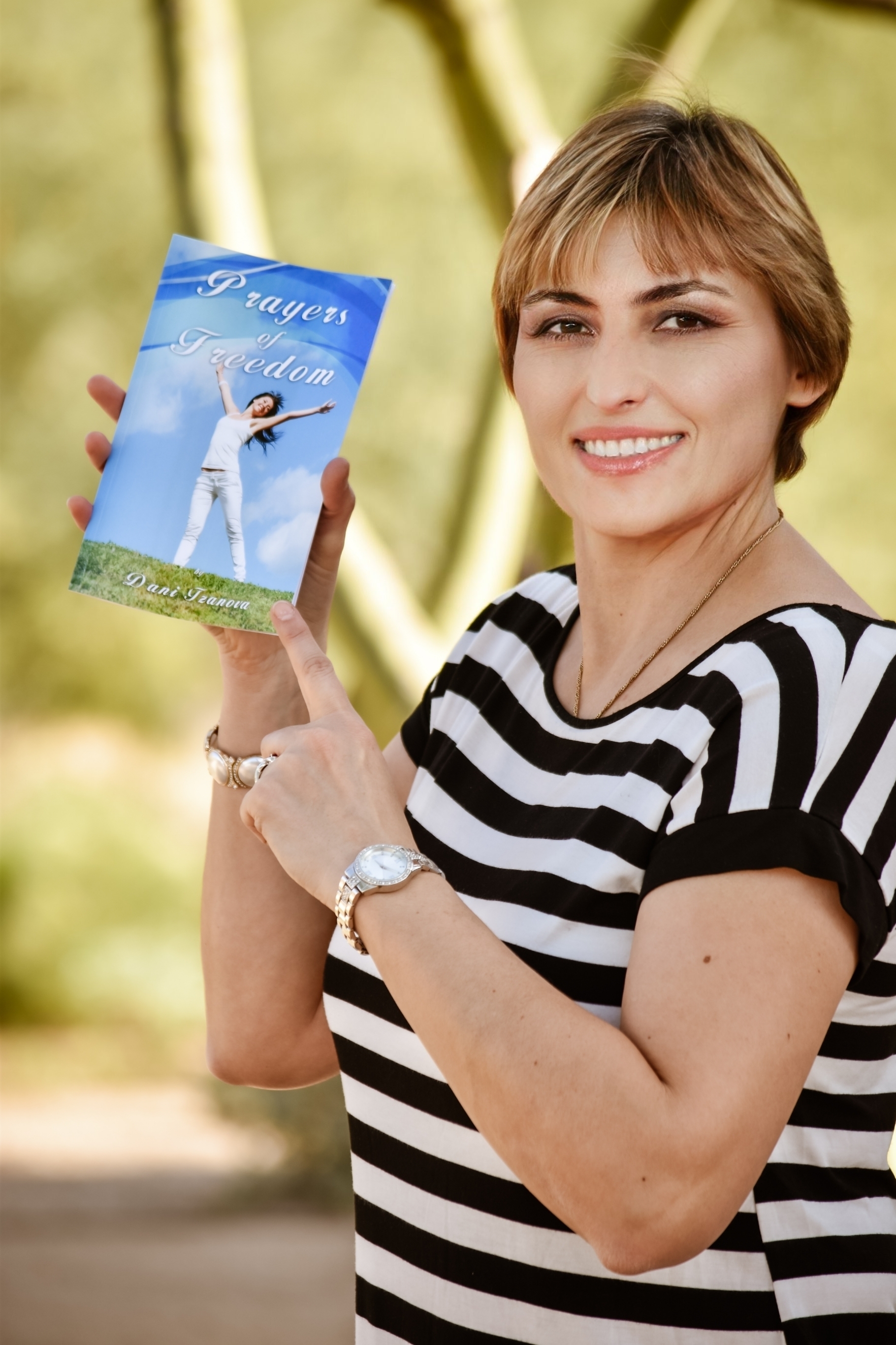 Amazon.co.uk: Dani Tzanova: books, biography, latest update