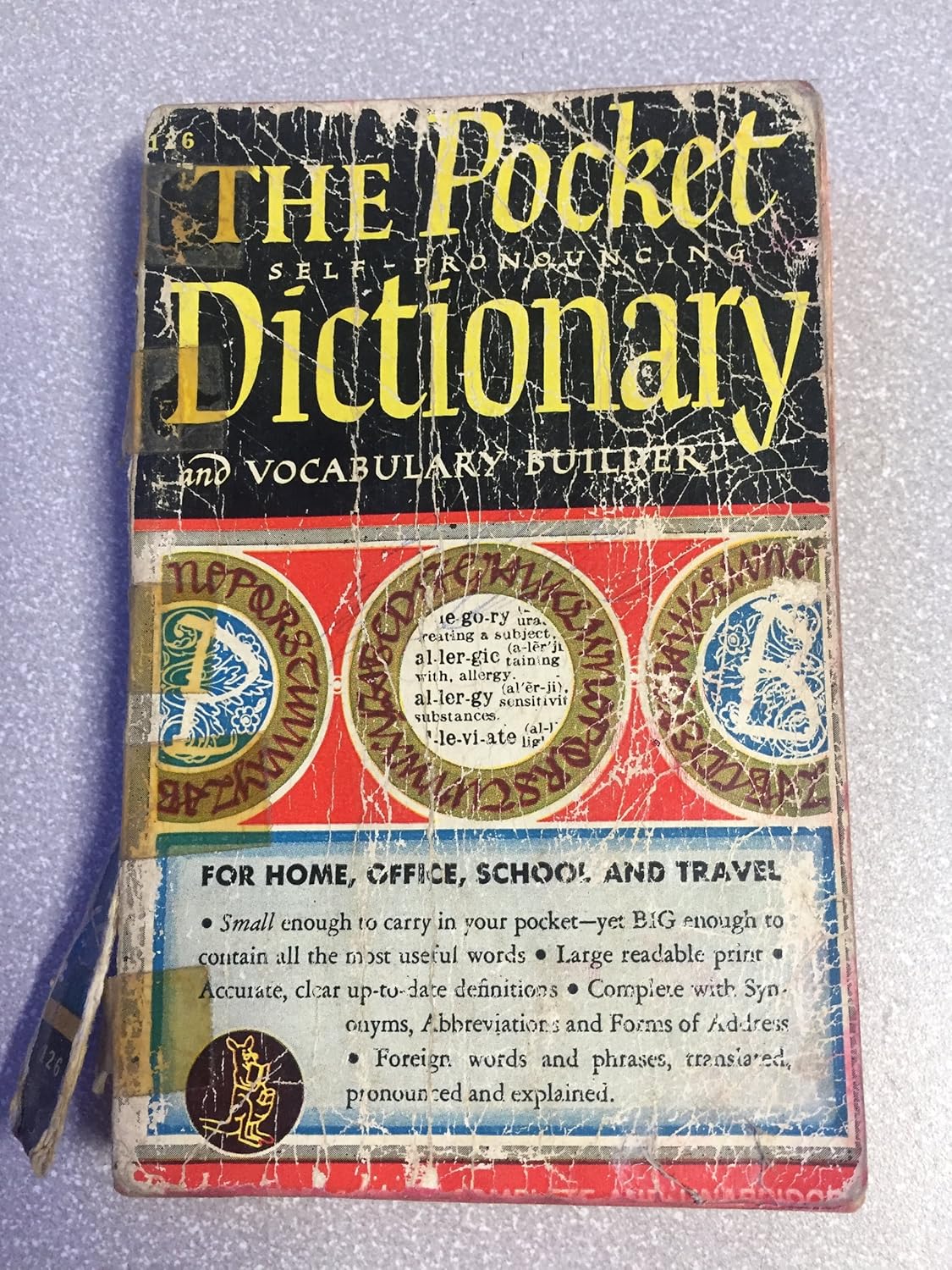 THE POCKET BOOK OF AMERICA: Thompson, Dorothy (Introduction): Amazon ...