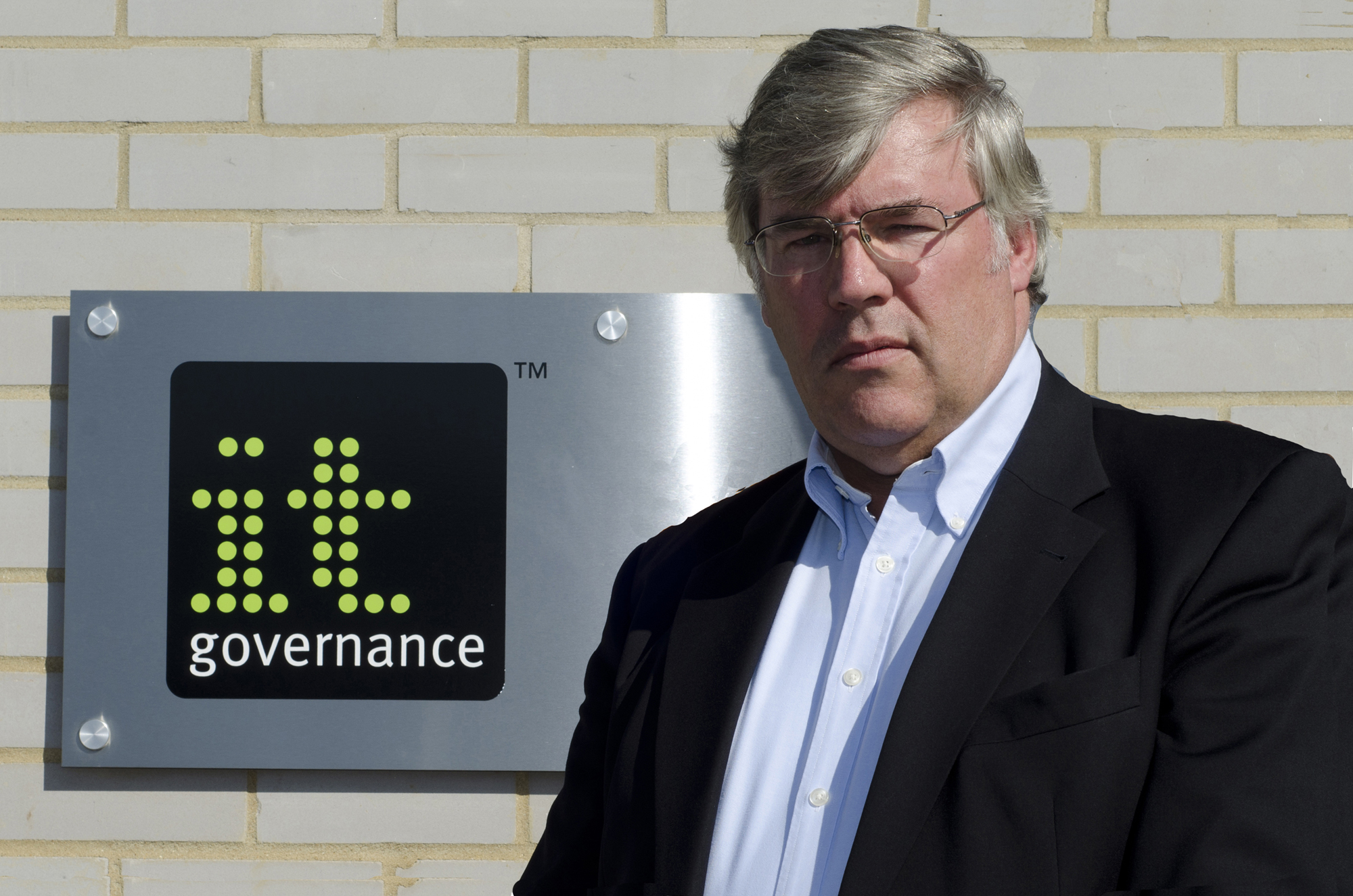 Amazon.co.uk: Alan Calder: books, biography, latest update