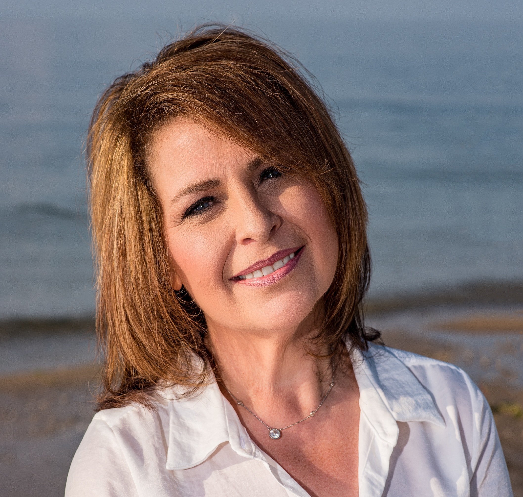 Amazon.com: Gina Simone: books, biography, latest update