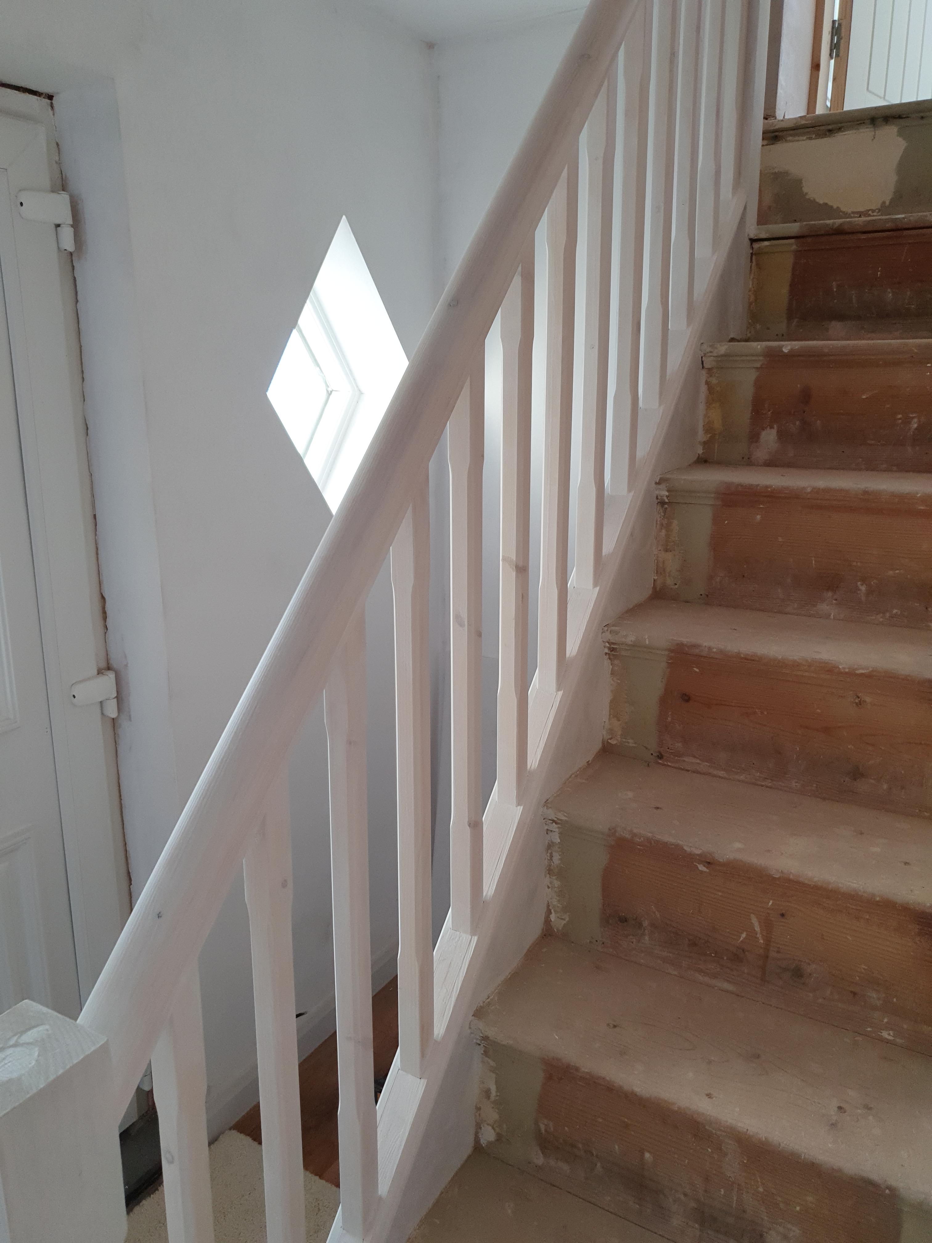 Crown Pattern Stair Handrail and Base Rail, Pine, 2.4 Metres, No Infill ...