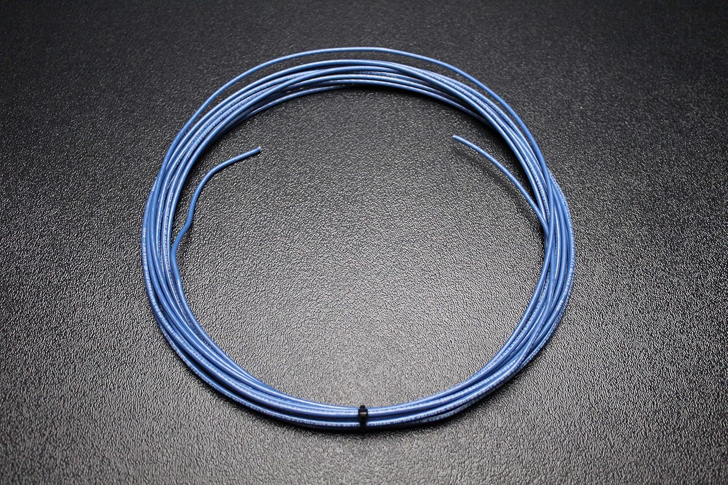 Amazon.com: 14 Gauge THHN Wire Stranded Blue 25 FT THWN 600V Building ...