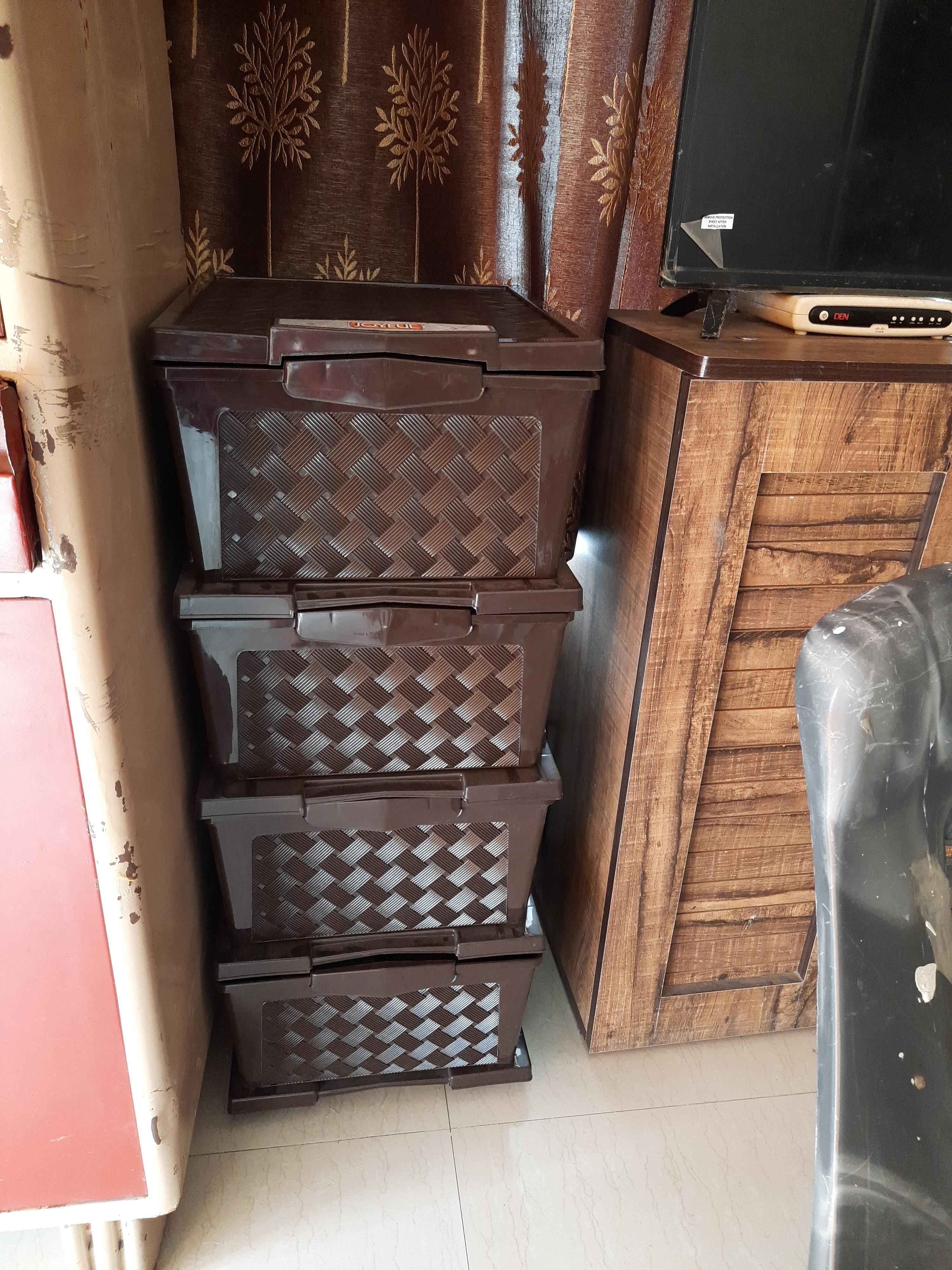 Joyful Cargo Plastic Storage Chest Large, Brown : Amazon.in: Home & Kitchen