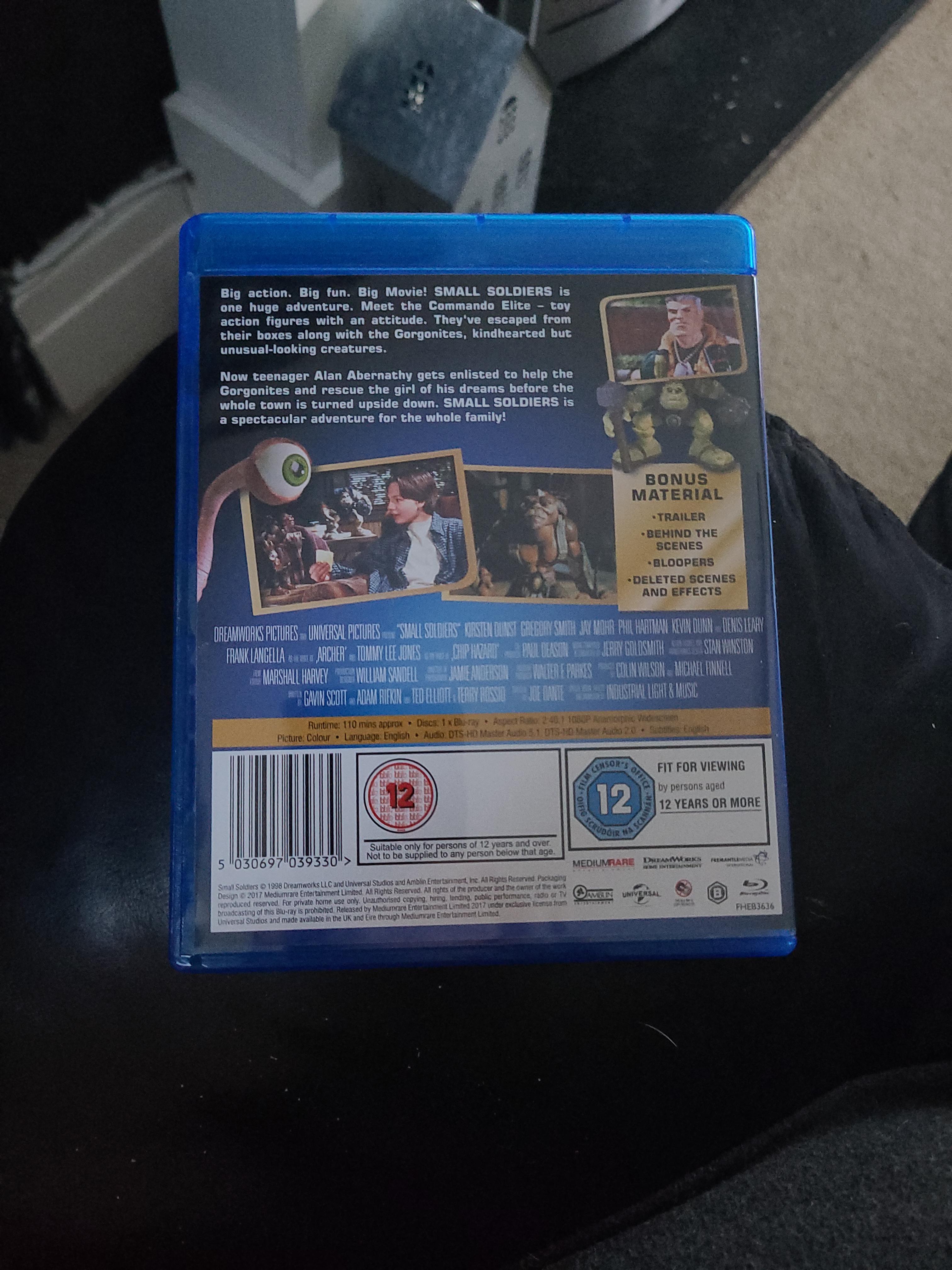 Small Soldiers [DVD] [1998]: Amazon.co.uk: Kirsten Dunst, Gregory Smith ...