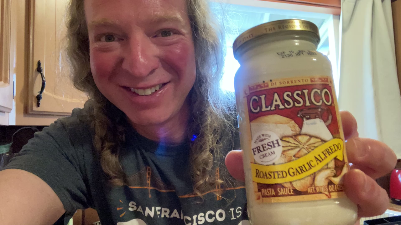 Watch Classico Roasted Garlic Alfredo Sauce Review on Amazon Live
