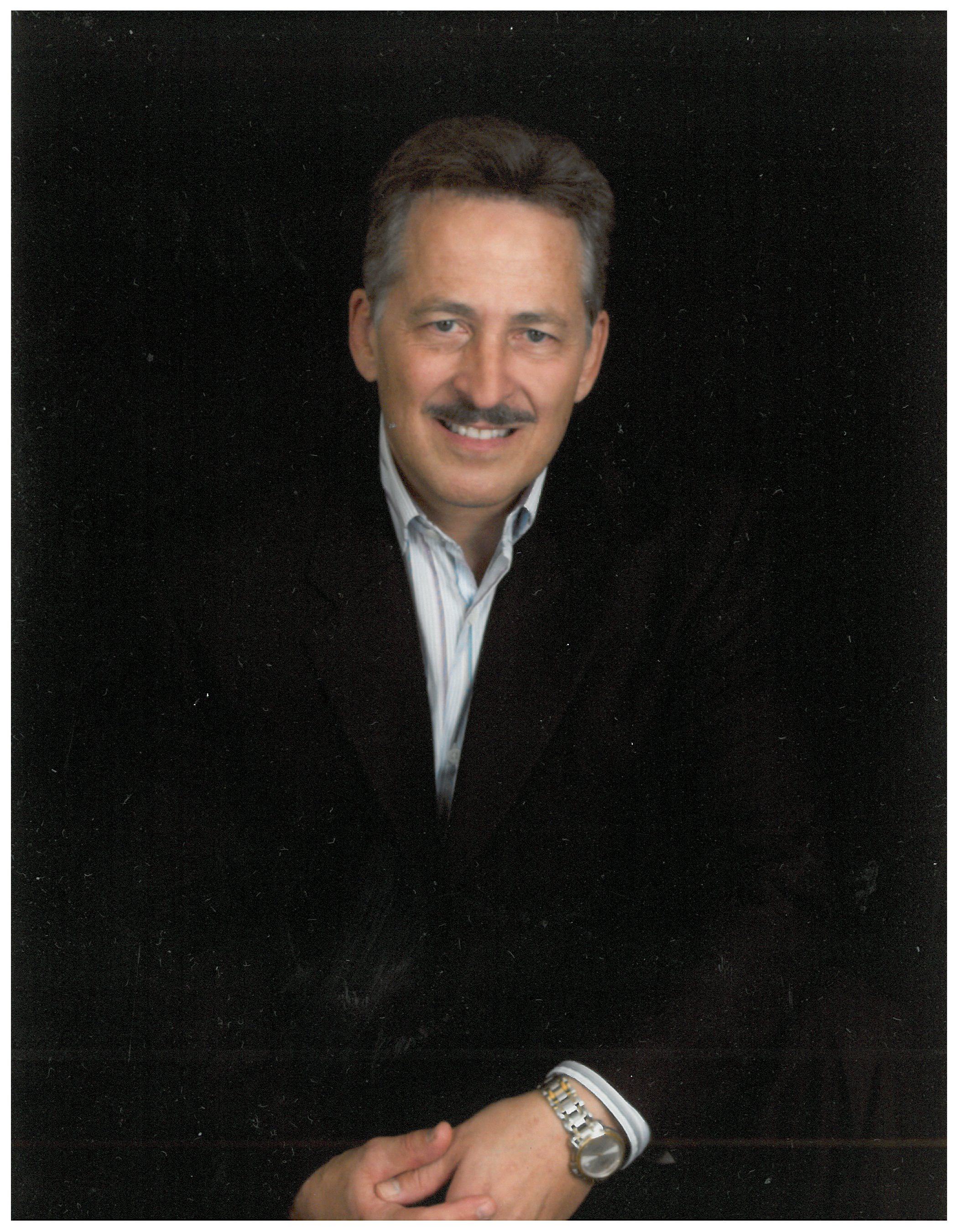 Amazon.com: Gary L. Durham: books, biography, latest update