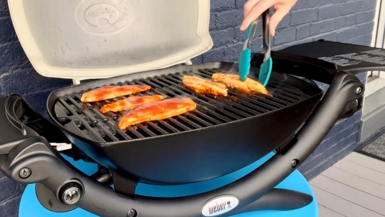 Watch Weber Portable Liquid Propane Grill on Amazon Live