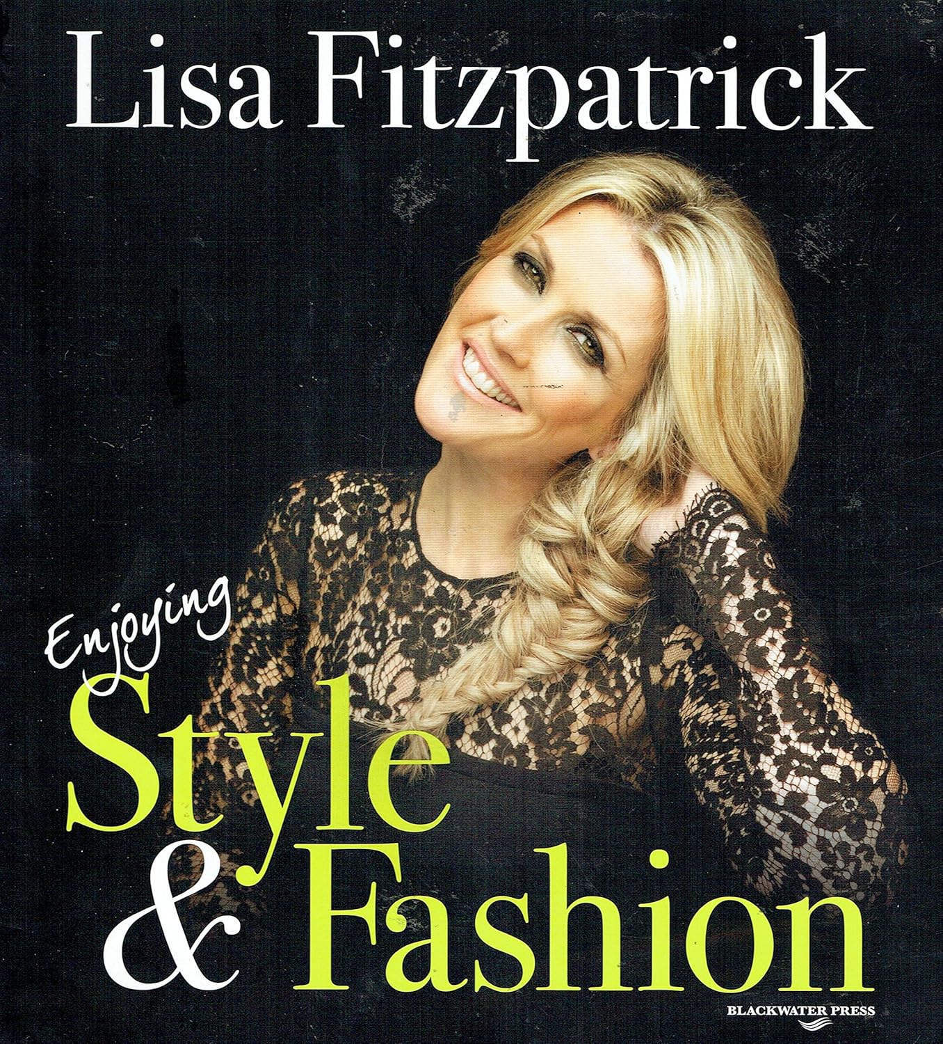 Amazon.co.jp: Lisa Fitzpatrick's Guide to Style : Fitzpatrick, Lisa: 洋書