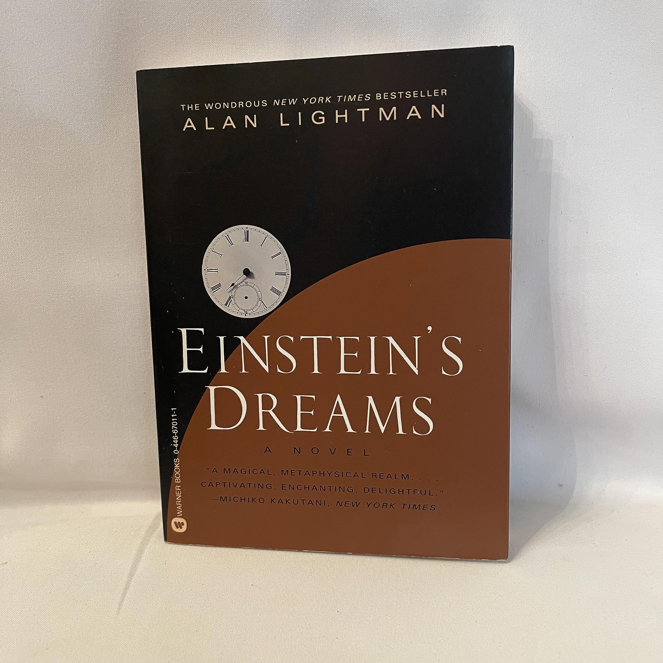 Amazon.com: Einstein's Dreams: 9780446670111: Alan Lightman: Books