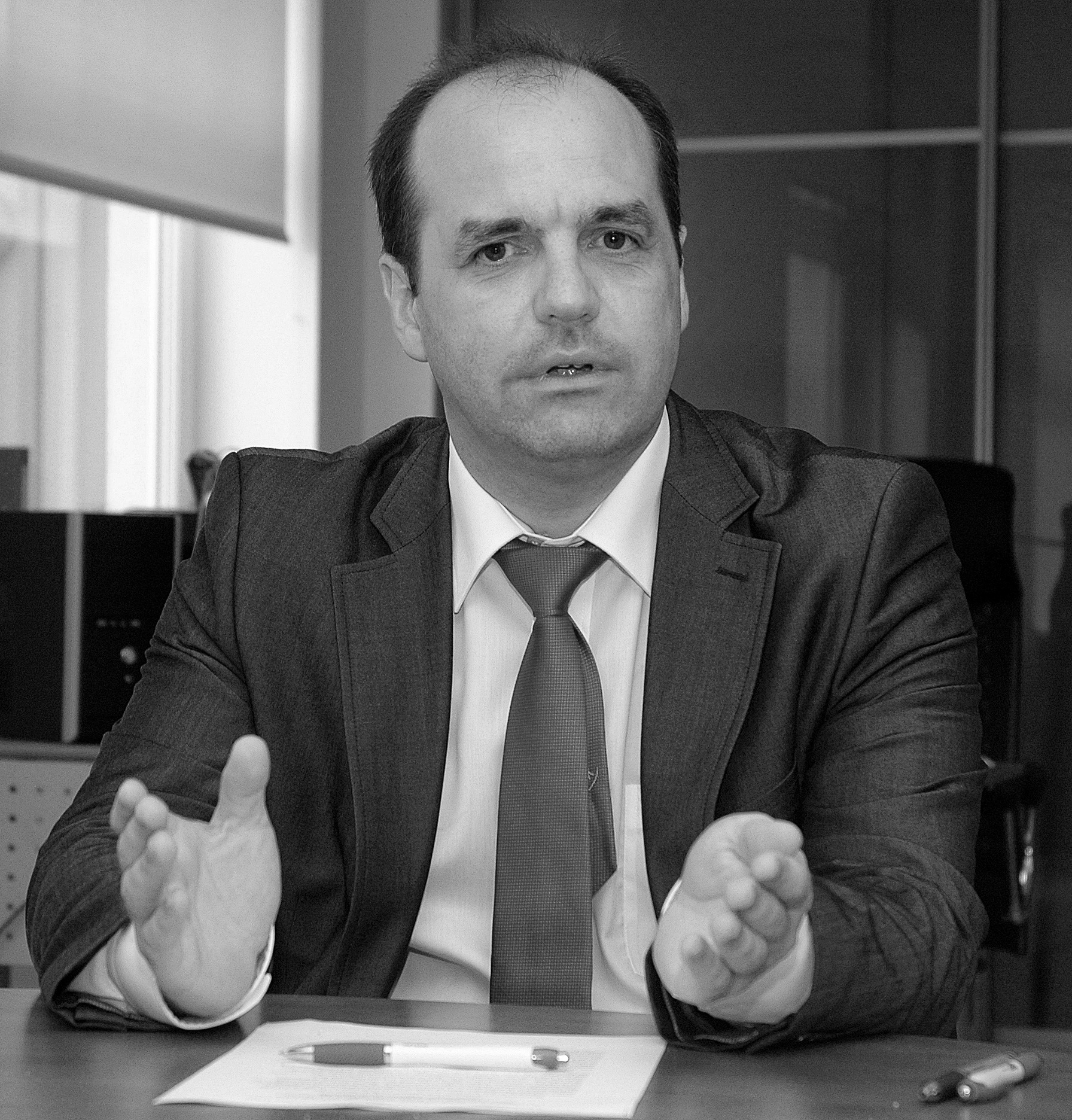 Amazon.com: Armands Strazds: books, biography, latest update