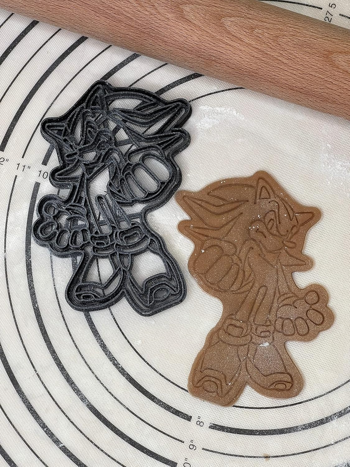 Cortador y molde de galletas Sonic Shadow the Hedgehog de 5 pulgadas ...