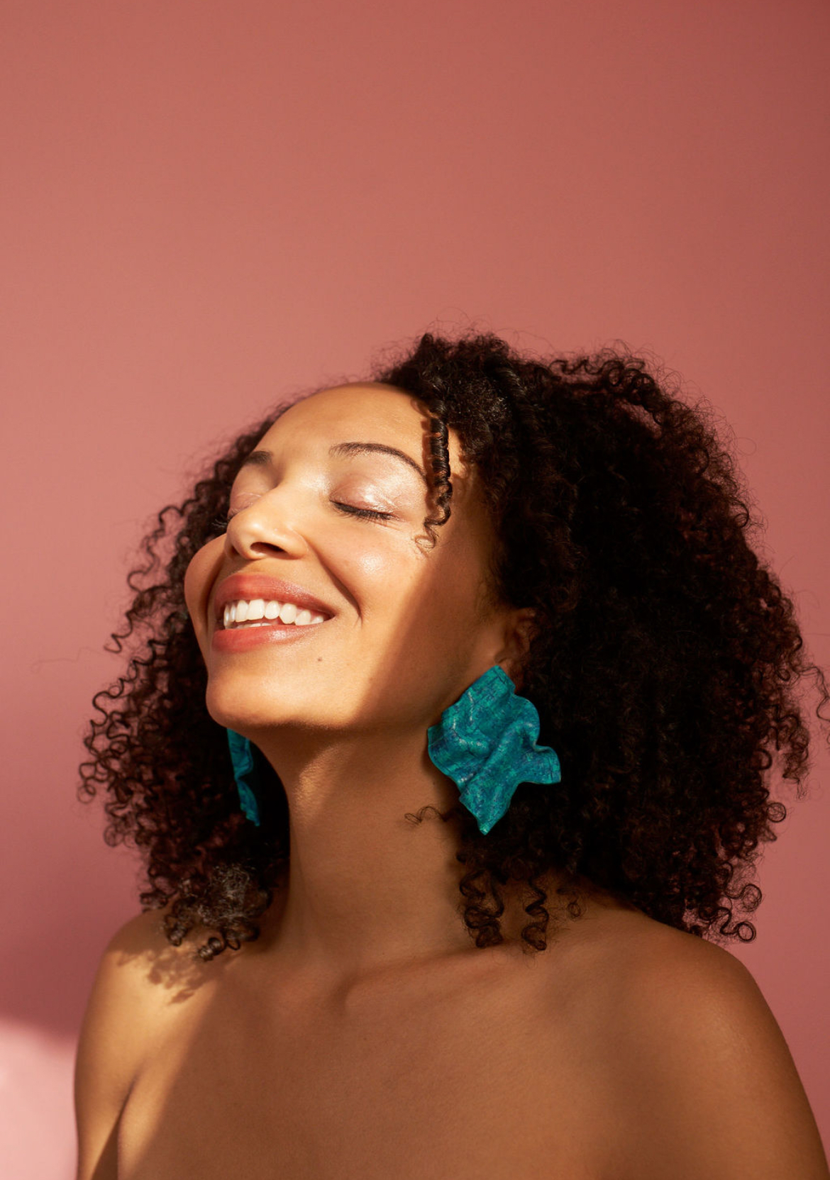 Watch How to Build a Studio #home on Amazon Live