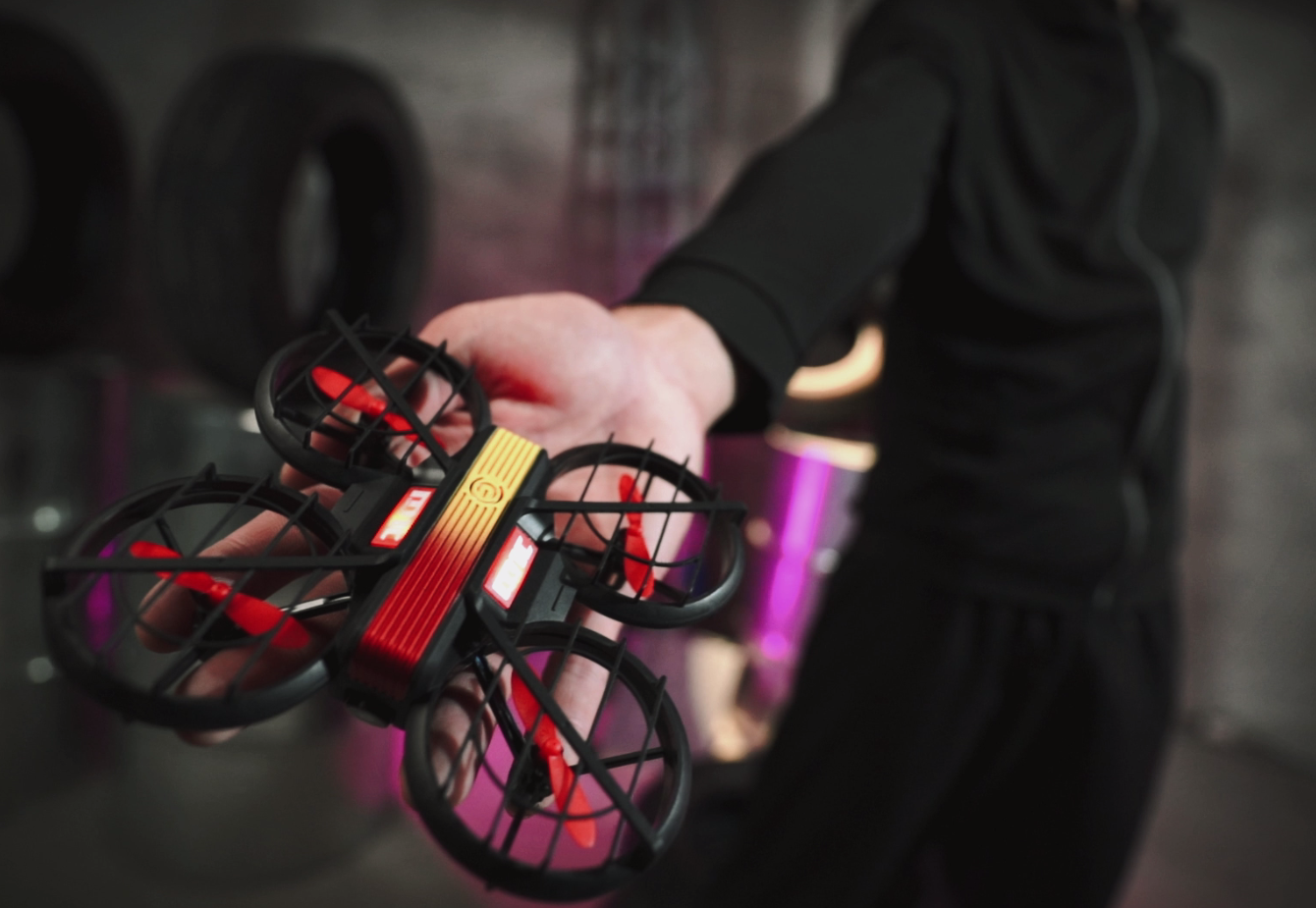 Watch M1C mini drone with camera on Amazon Live