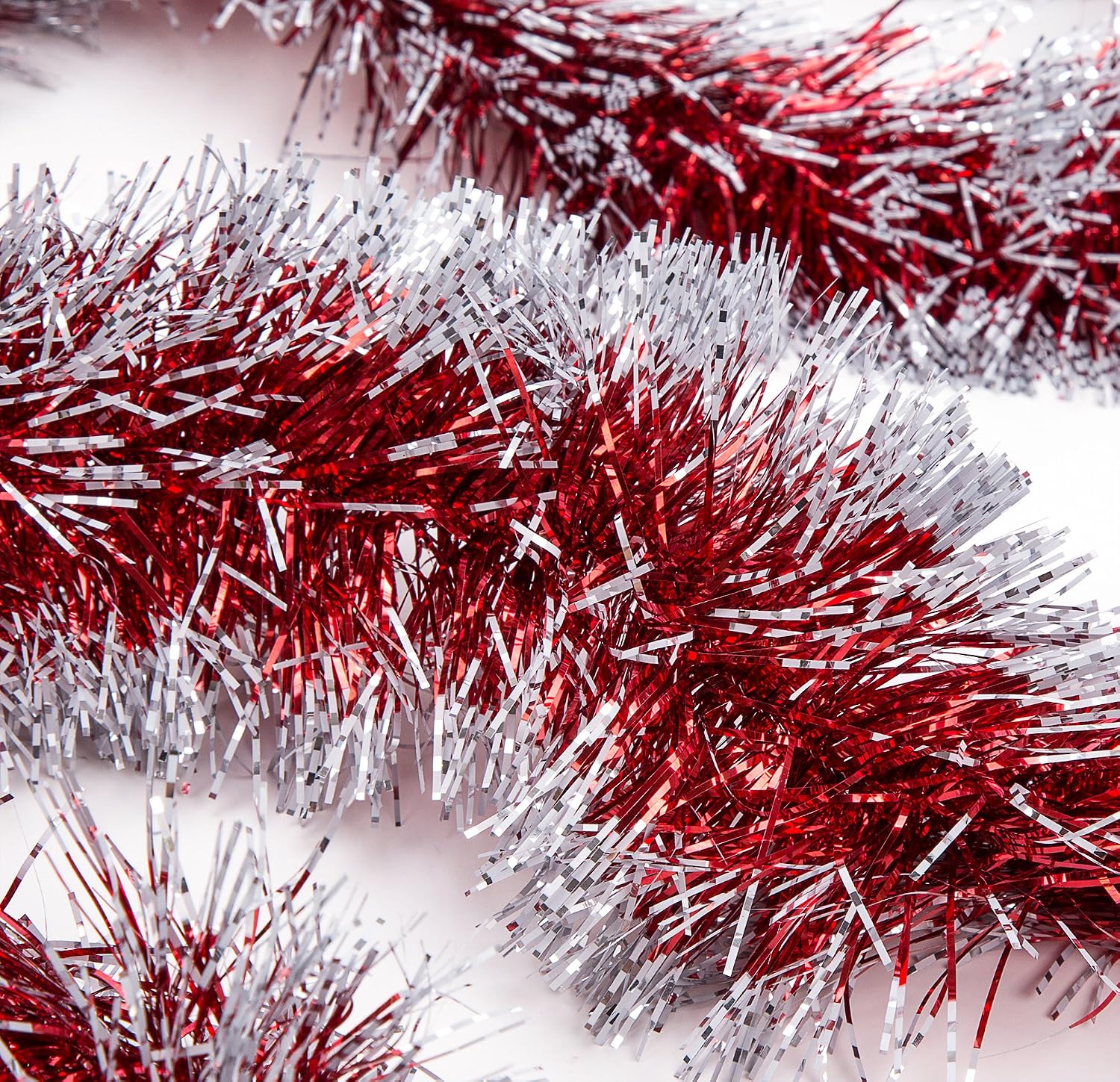 Amazon.com: iPEGTOP 26.2ft Christmas Snowy Tinsel Twist Garland ...