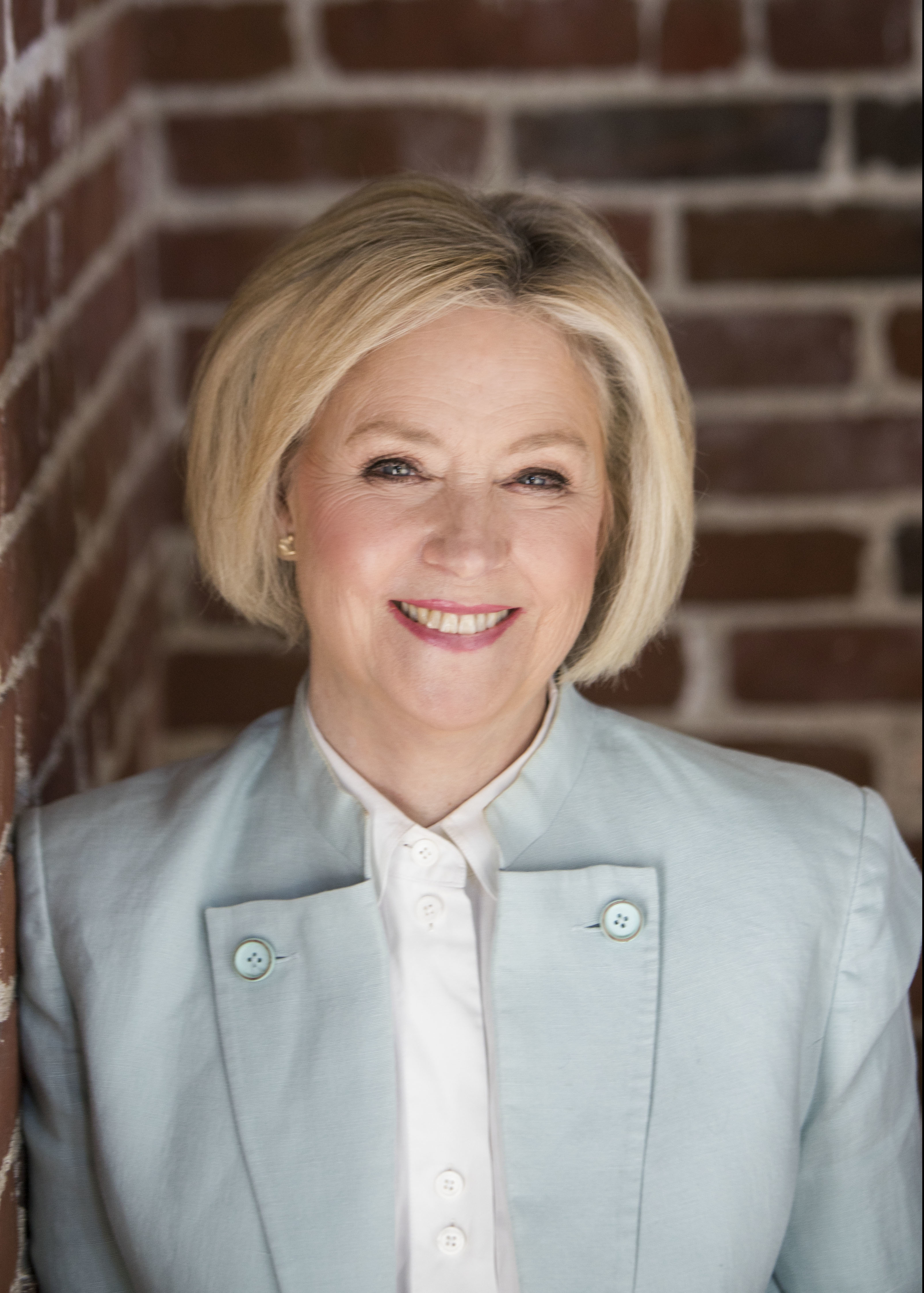 Amazon.com: Sondra B. Thiederman: books, biography, latest update