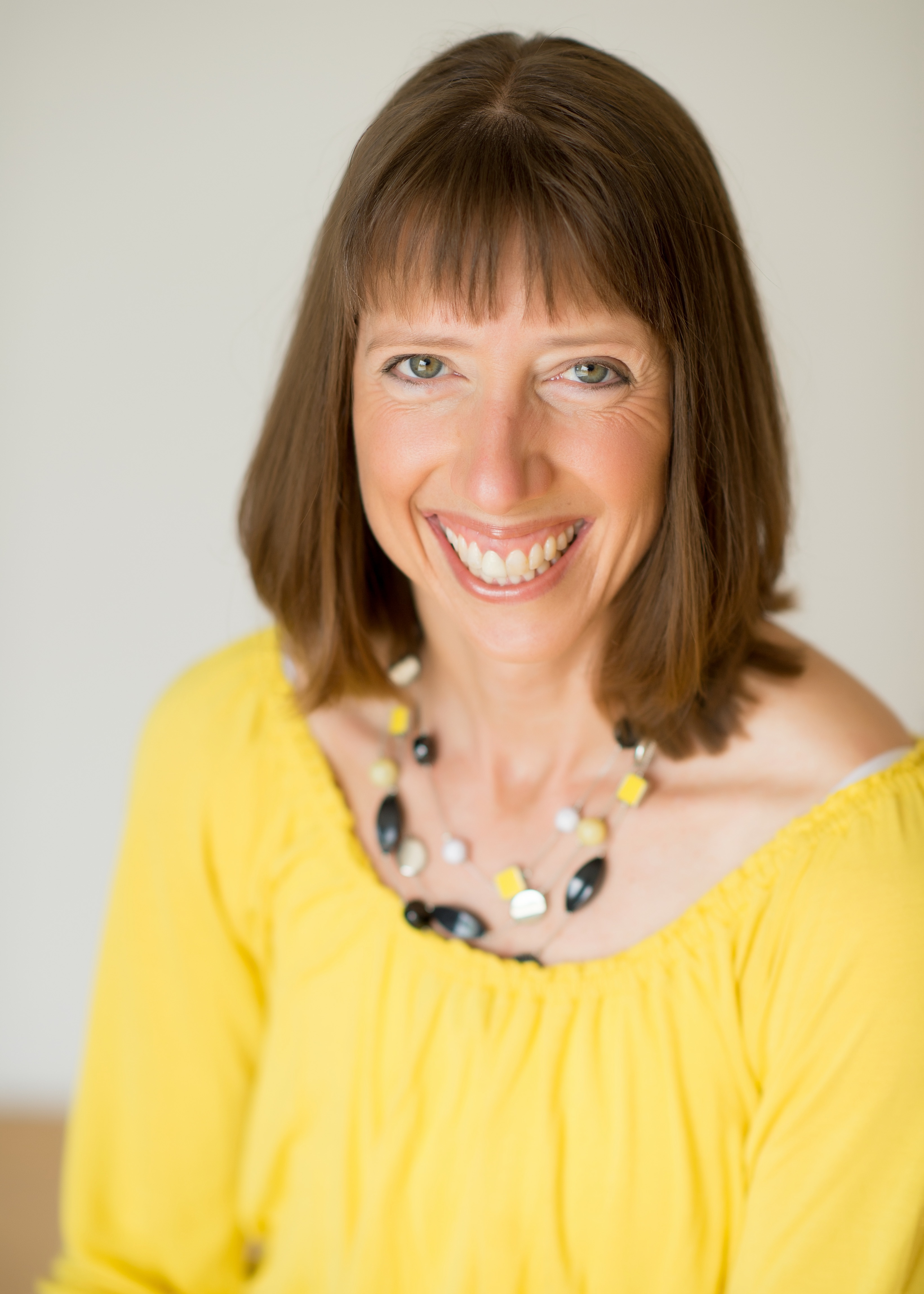 Amazon.com: Laura Schubert: books, biography, latest update