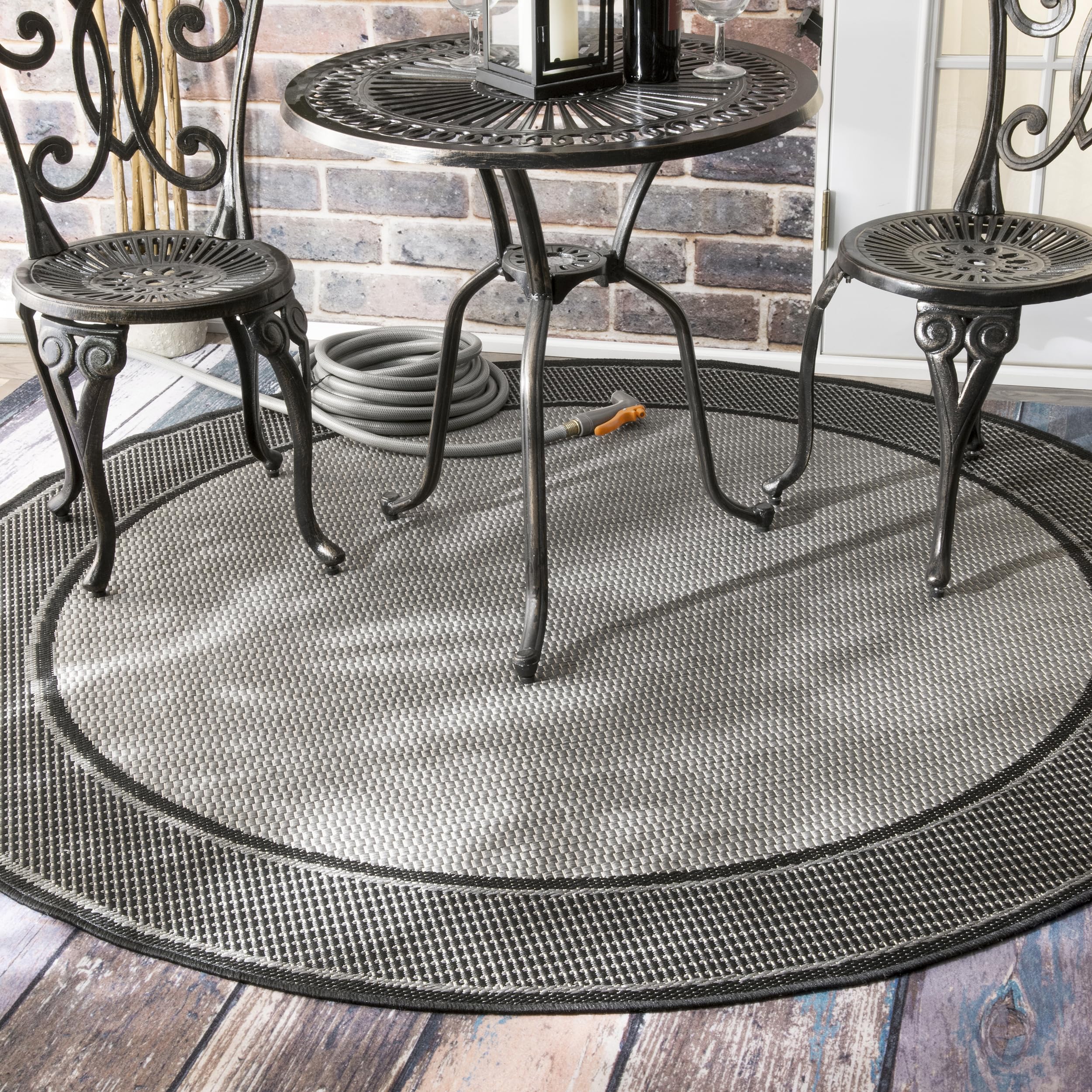 Amazon.com: nuLOOM 6' Round Outdoor Performance Area Rug, OEKO-TEX ...