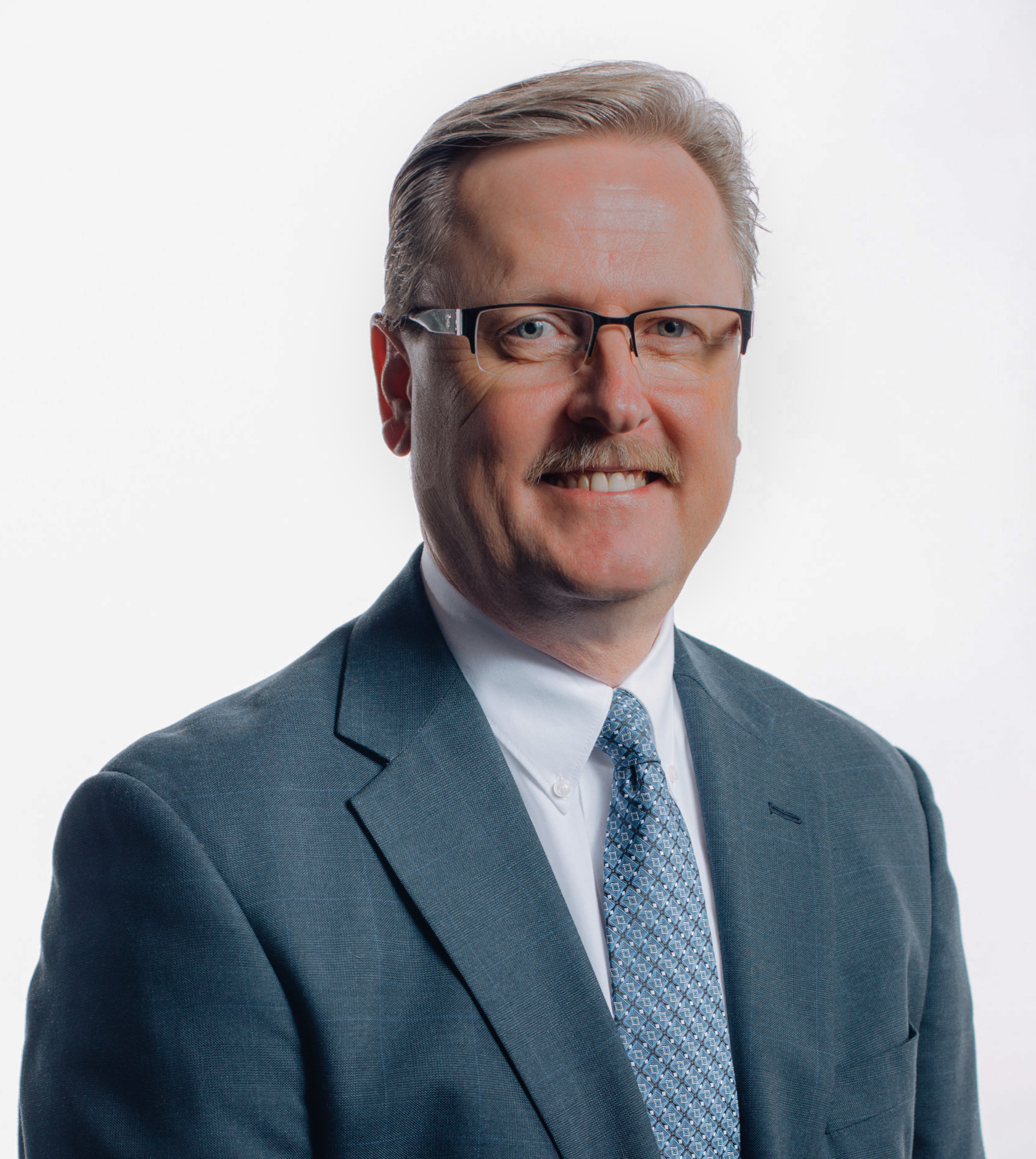 Amazon.fr: Dr. Anthony Bryson: books, biography, latest update