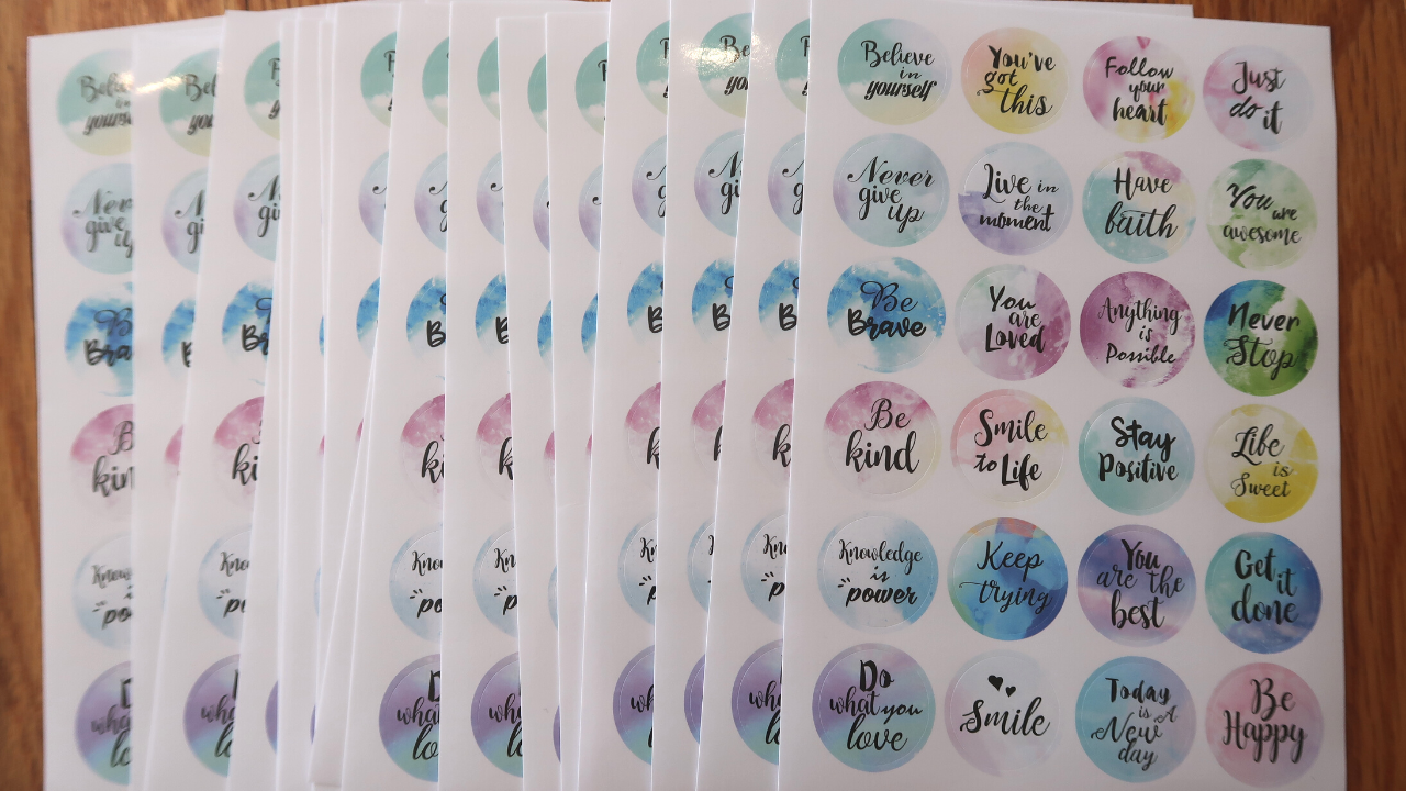 Watch 20 sheets of 24 beautiful inspirational stickers on Amazon Live